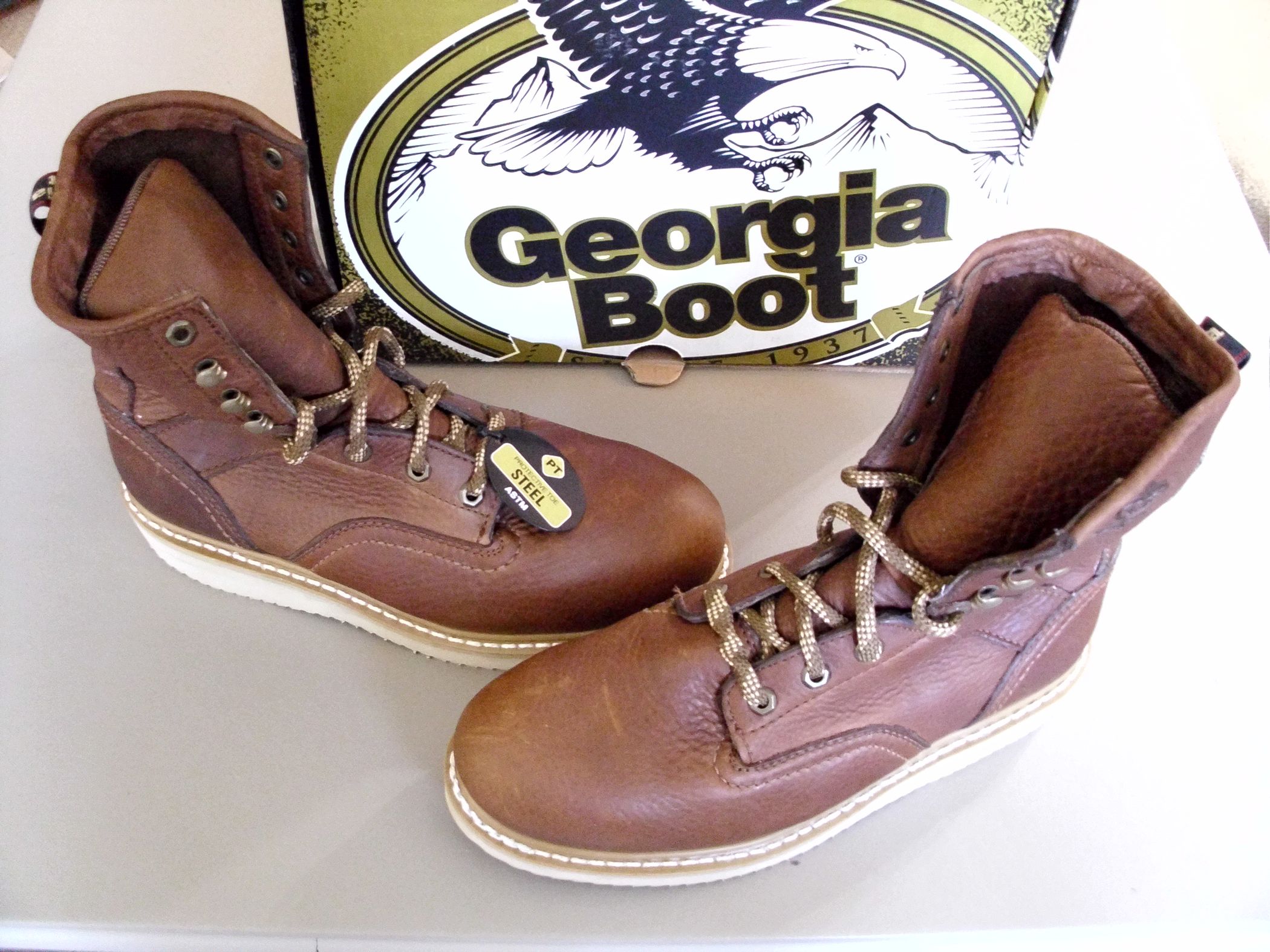 Turn Your Leather Work Boots Into Severe Duty Boots : 10 Steps (with ...
