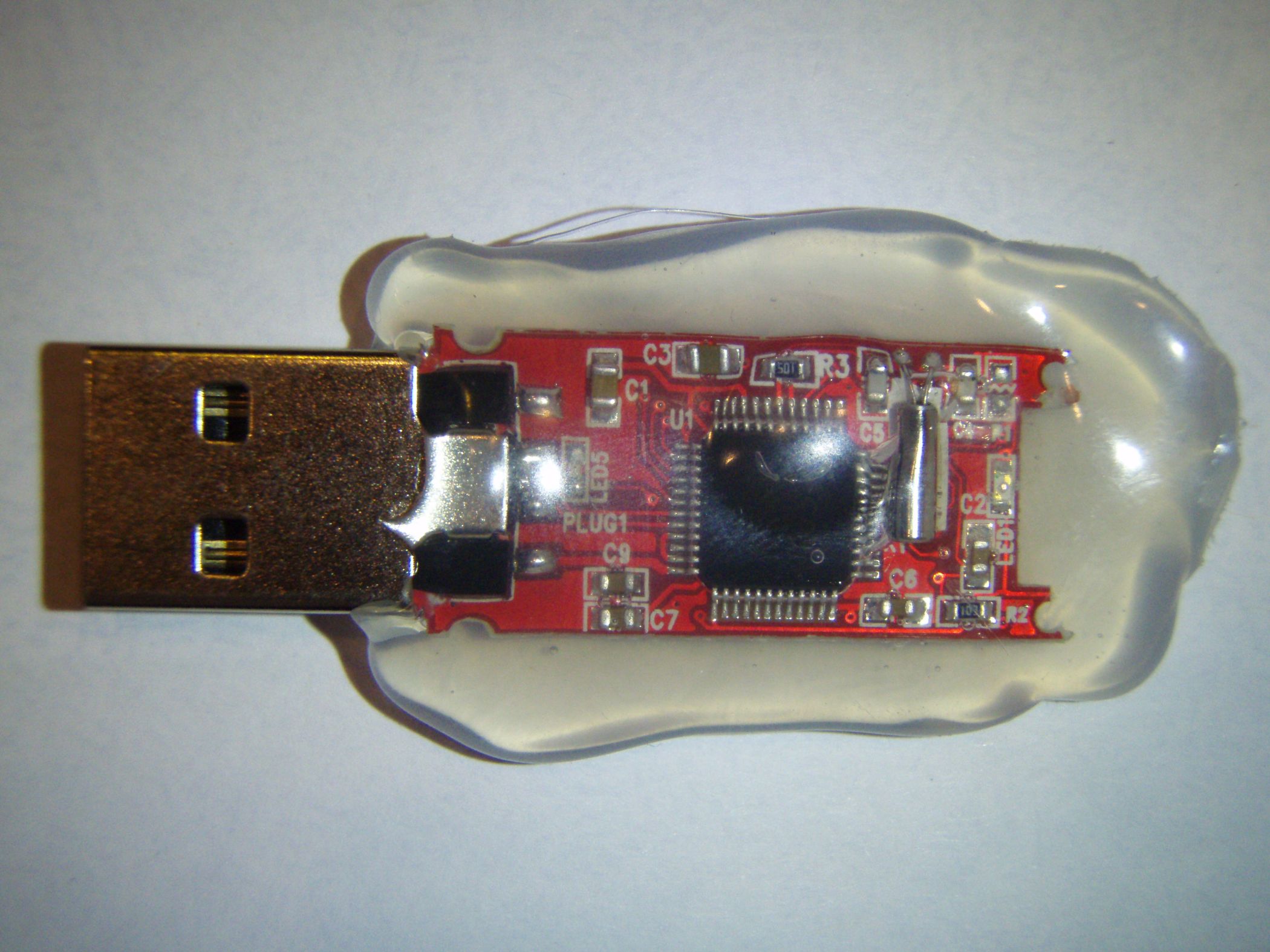 Hot Glue USB Flash Drive : 4 Steps - Instructables