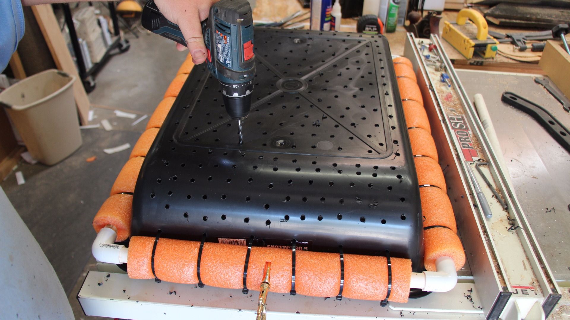 Easy to Make Floating Sifter for Metal Detecting : 3 Steps (with ...