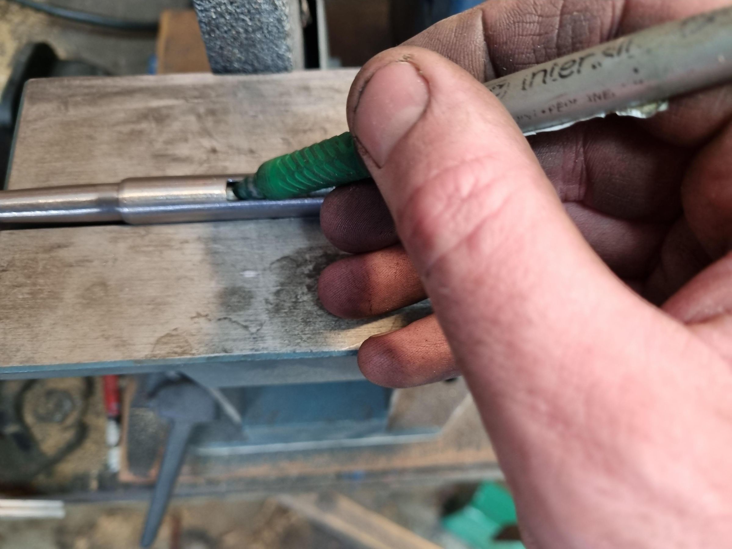 Mr Clampy the Wire Clamper : 9 Steps (with Pictures) - Instructables