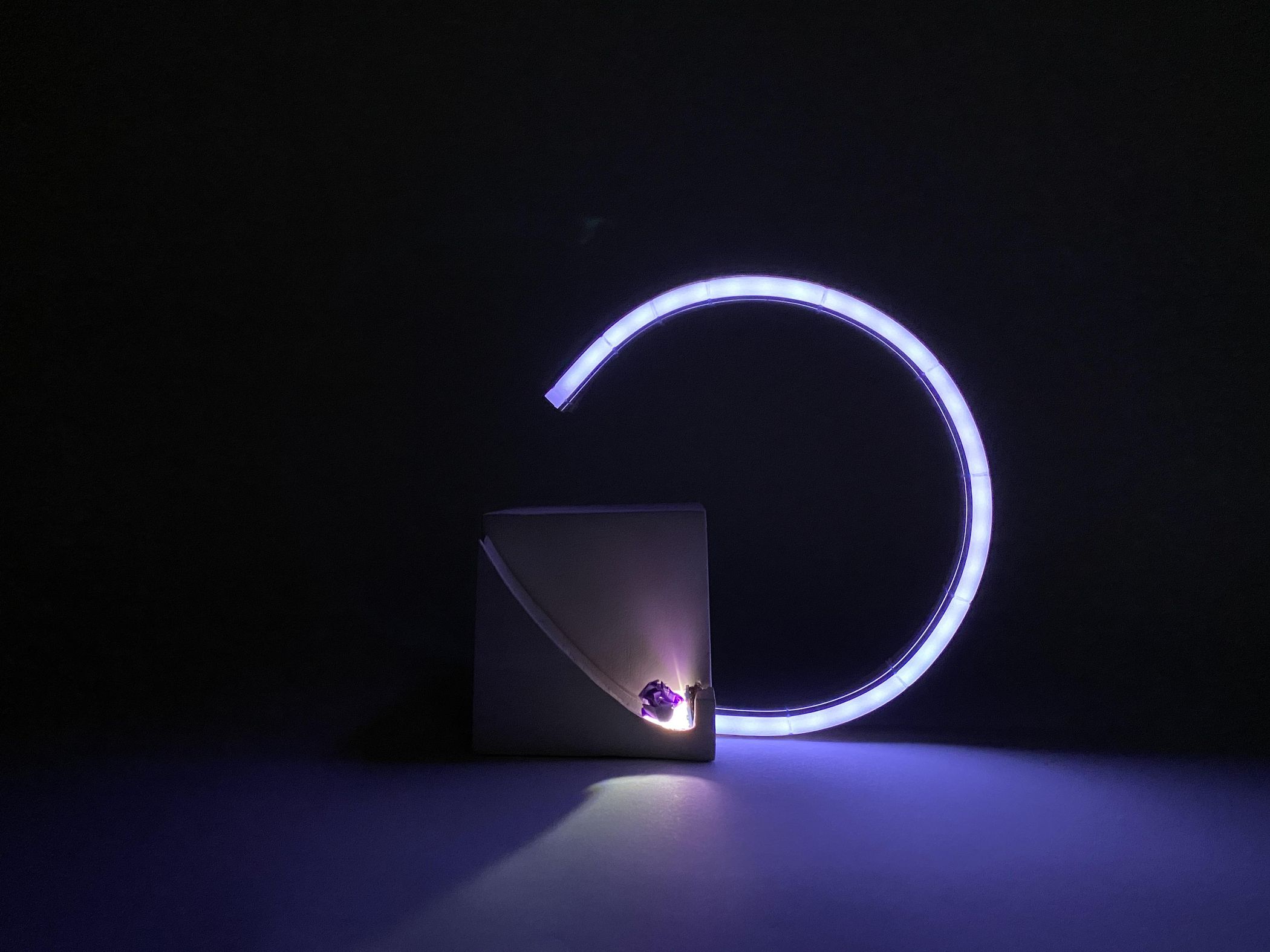 Rolling Lamp : 5 Steps - Instructables