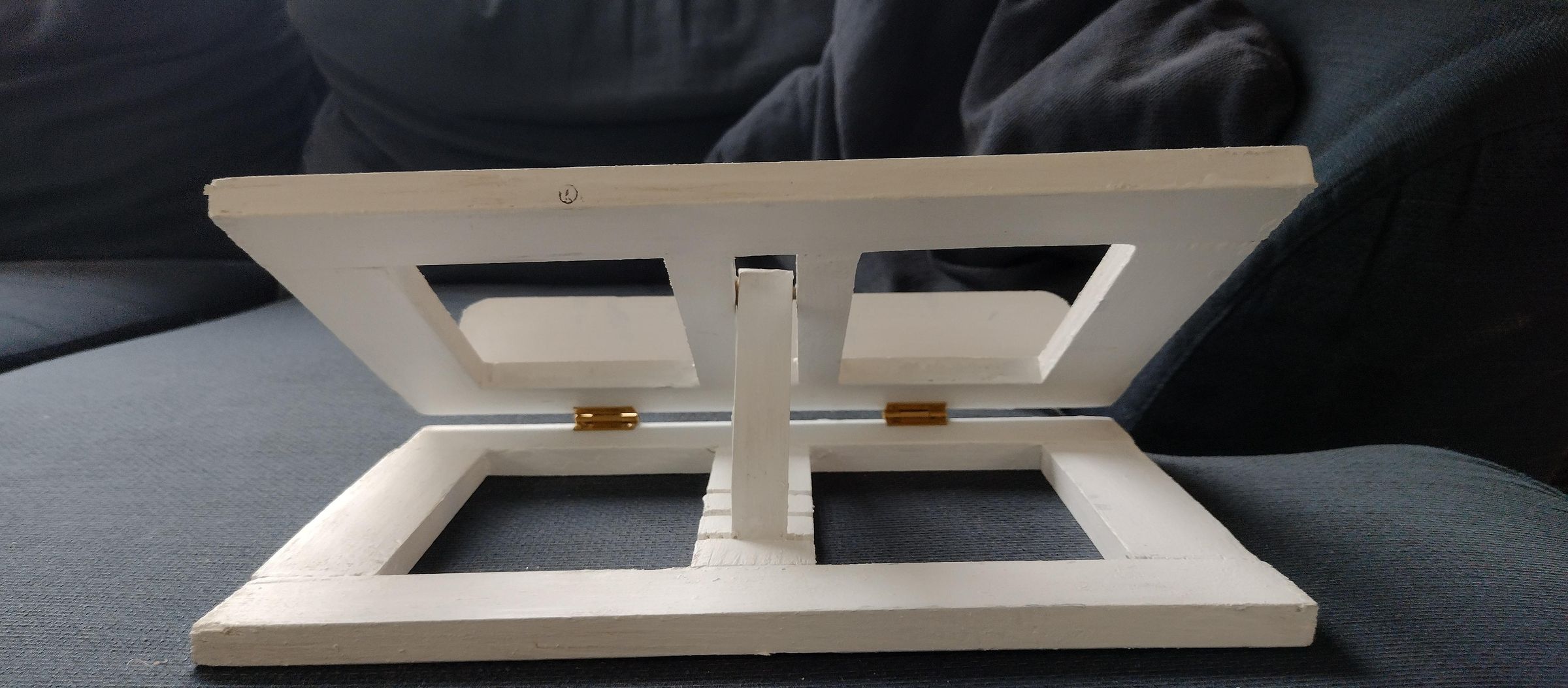 Wooden Book/laptop Stand With Multiple Positions : 8 Steps - Instructables