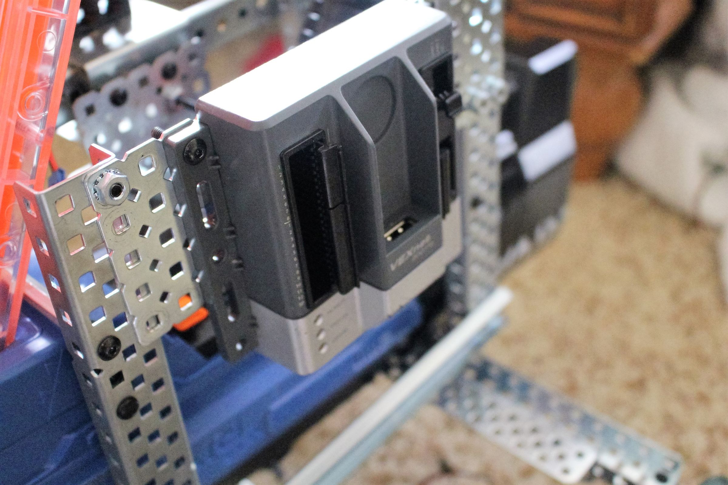 The Vex Assault Vehicle : 20 Steps (with Pictures) - Instructables