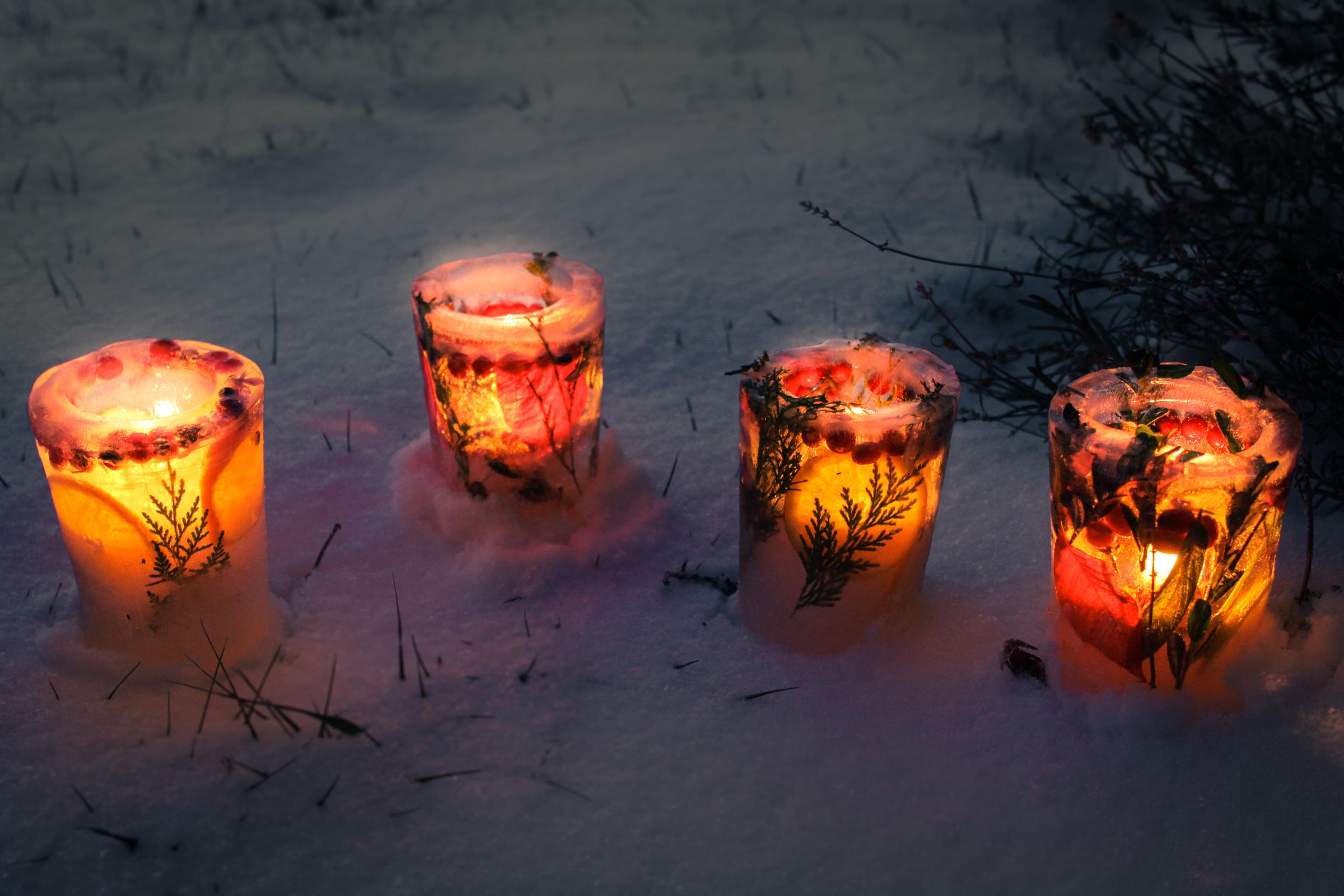 Ice Luminaries : 9 Steps (with Pictures) - Instructables