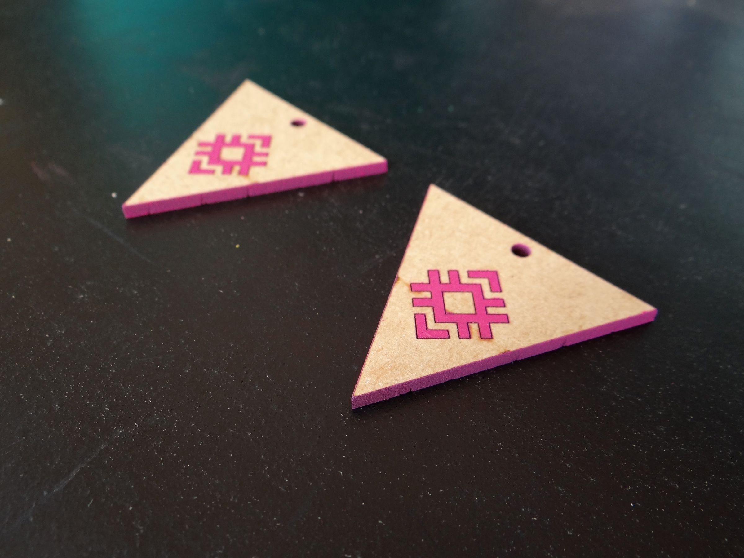 How to 'Do It Yourself' Laser Cut Jewelry! : 6 Steps (with Pictures ...
