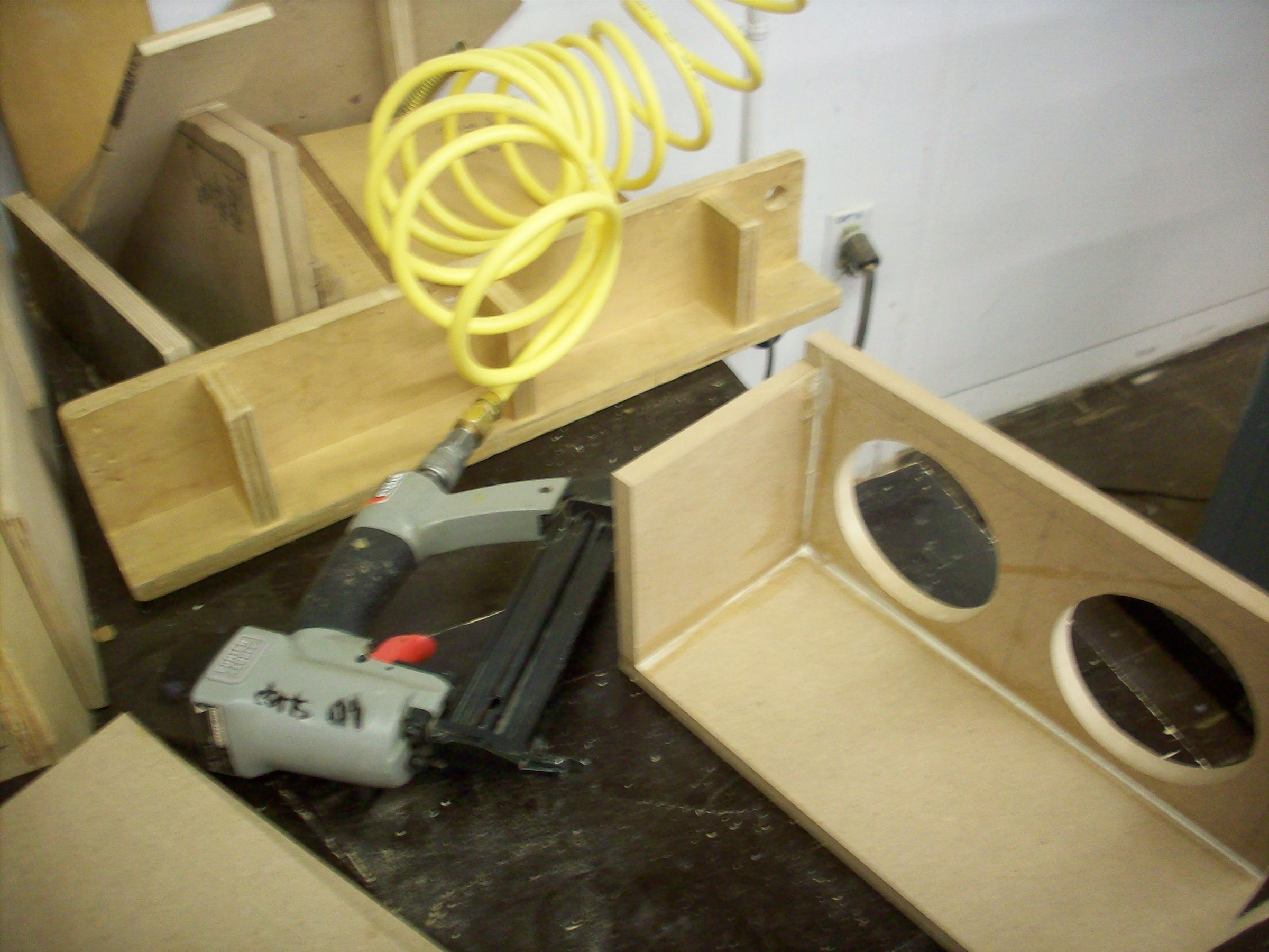 Speaker Box : 10 Steps - Instructables
