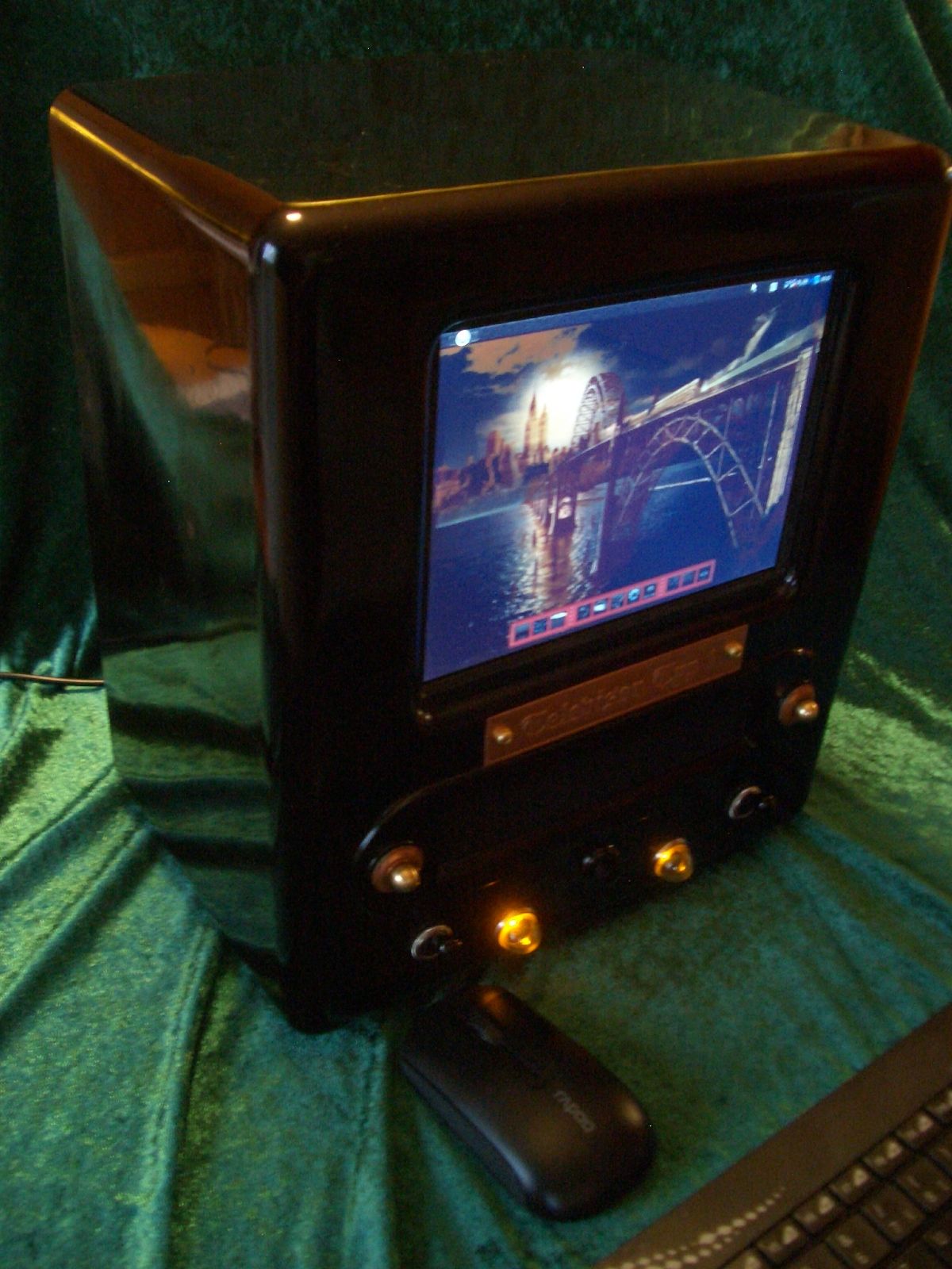 The Televisor, a Dieselpunk Computer : 5 Steps - Instructables