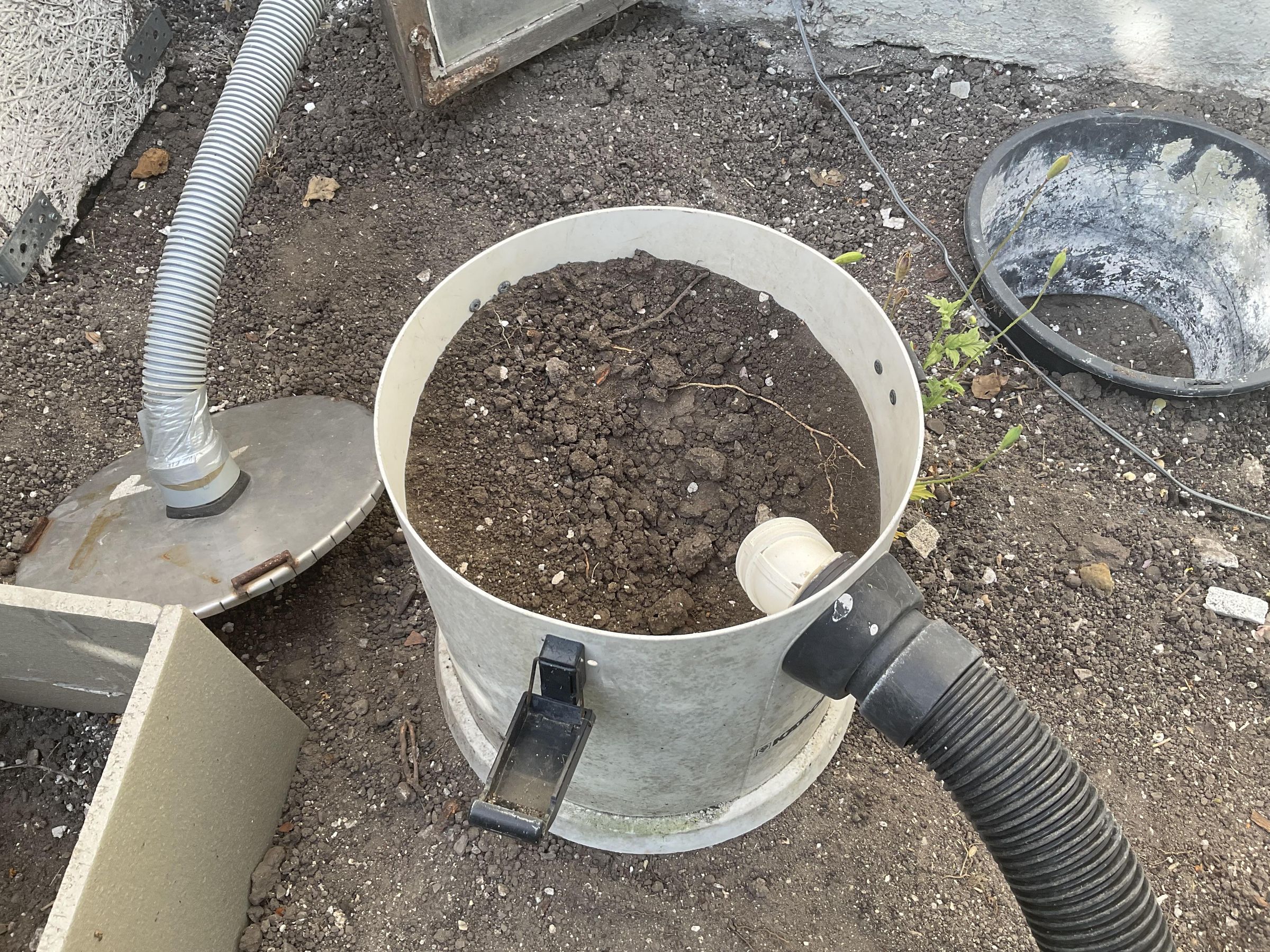 Vacuum Digging : 4 Steps - Instructables