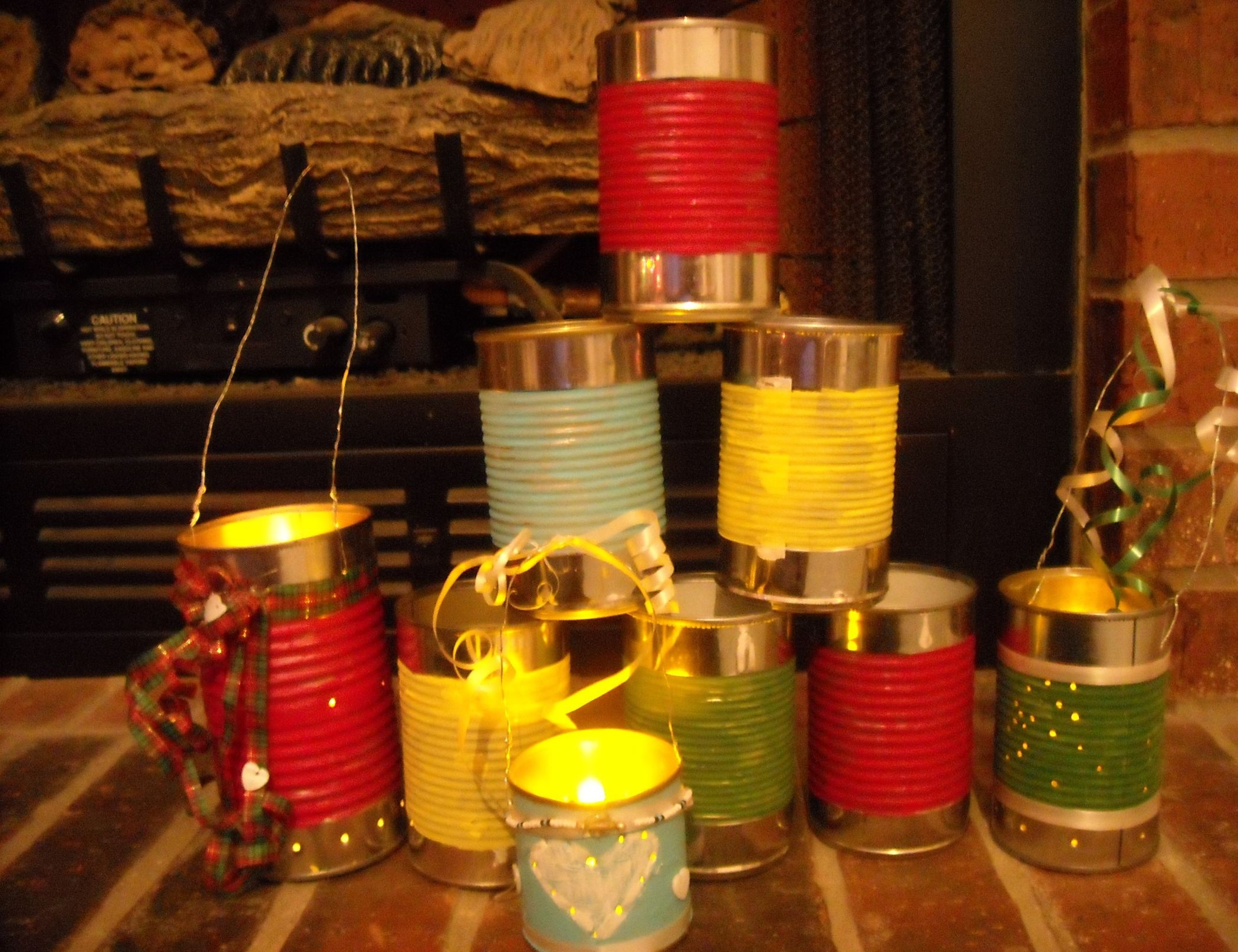 Christmas Pails/Lanterns/Gift Cans (Recycle) : 3 Steps - Instructables