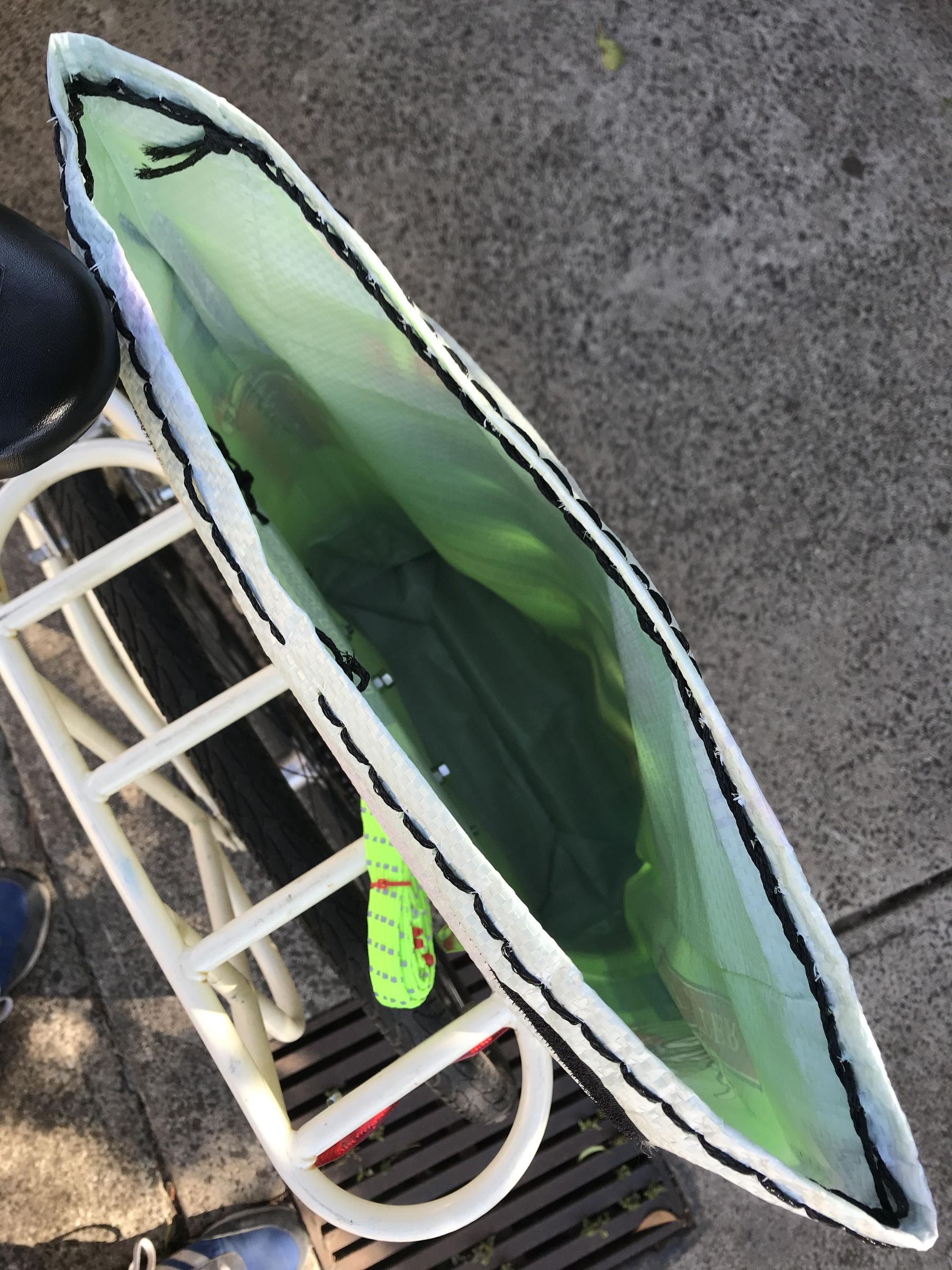 Recycled Plastic Cycling Rucksack : 12 Steps (with Pictures ...