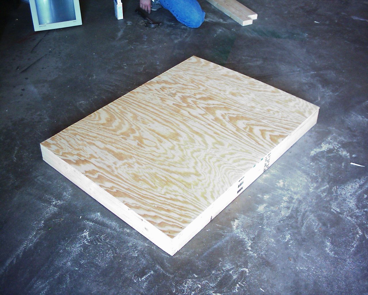 Compact Home Bar : 11 Steps - Instructables