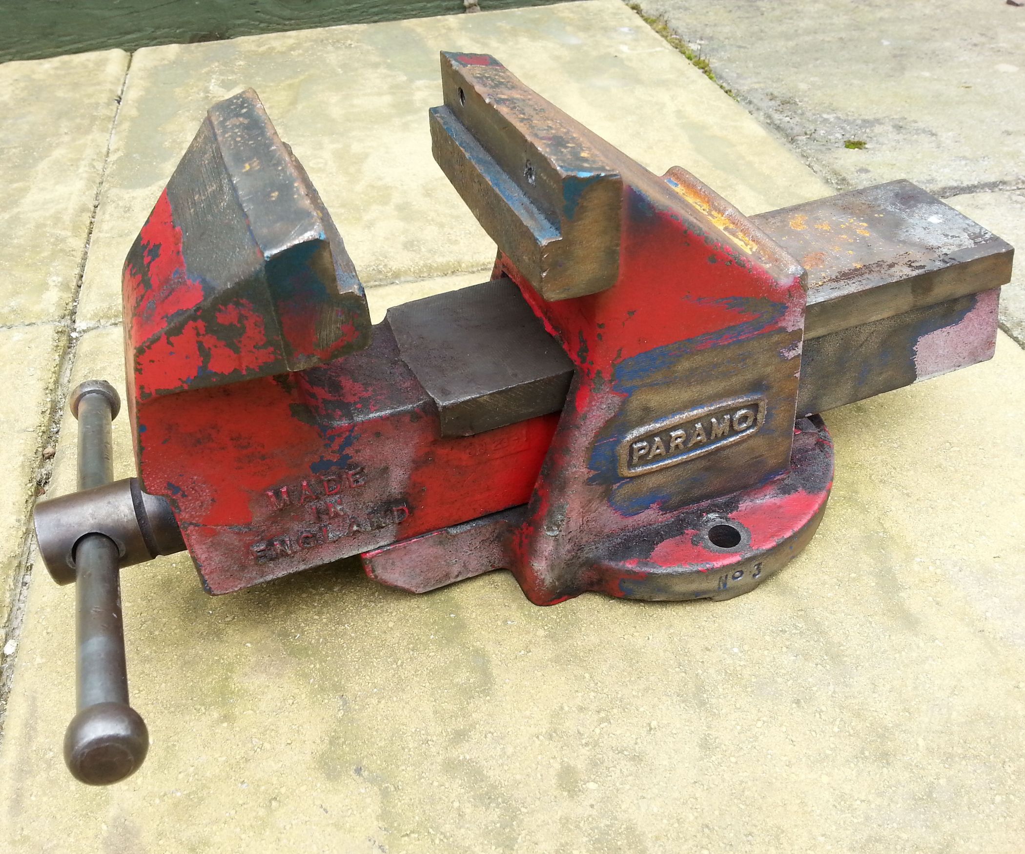 Bench Vice Refurb'. : 9 Steps (with Pictures) - Instructables