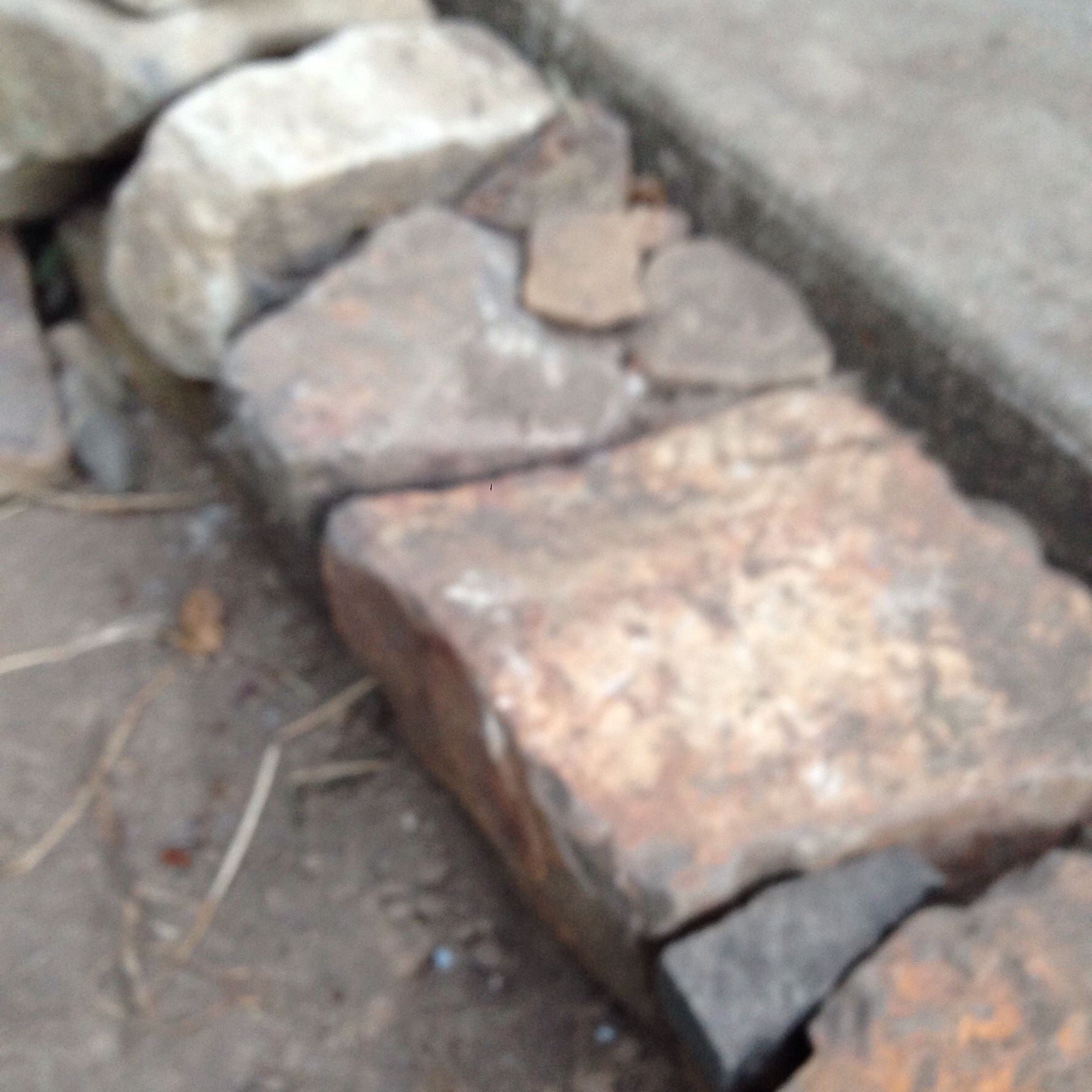 How to Build a Natural Dry Stacked Stone Free Standing or Retaining ...