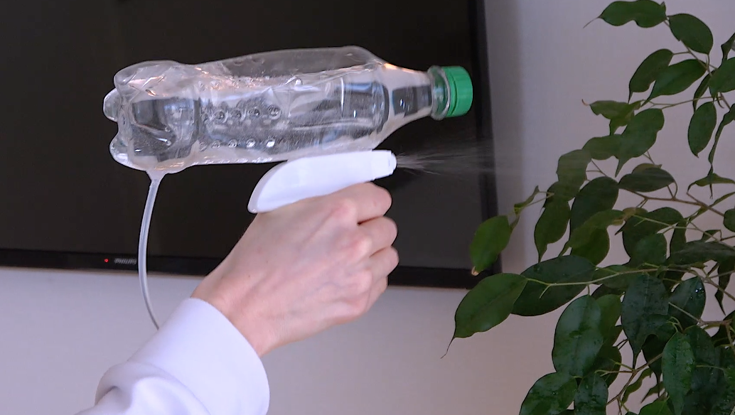3 Plastic Bottles Life Hacks | LADY HACK : 7 Steps (with Pictures ...