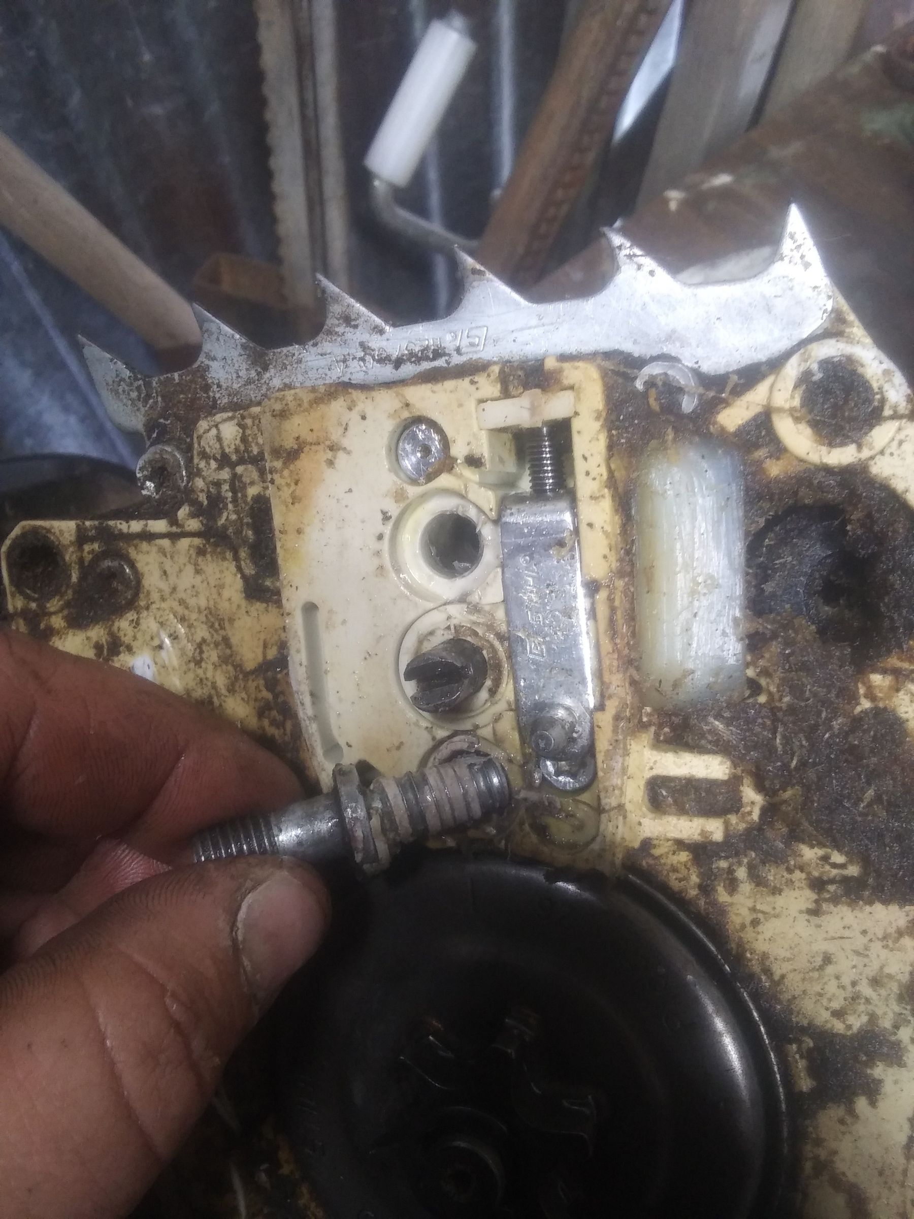 How to Fix Stripped Bar Stud Holes on a Stihl MS250 Chainsaw : 4 Steps ...