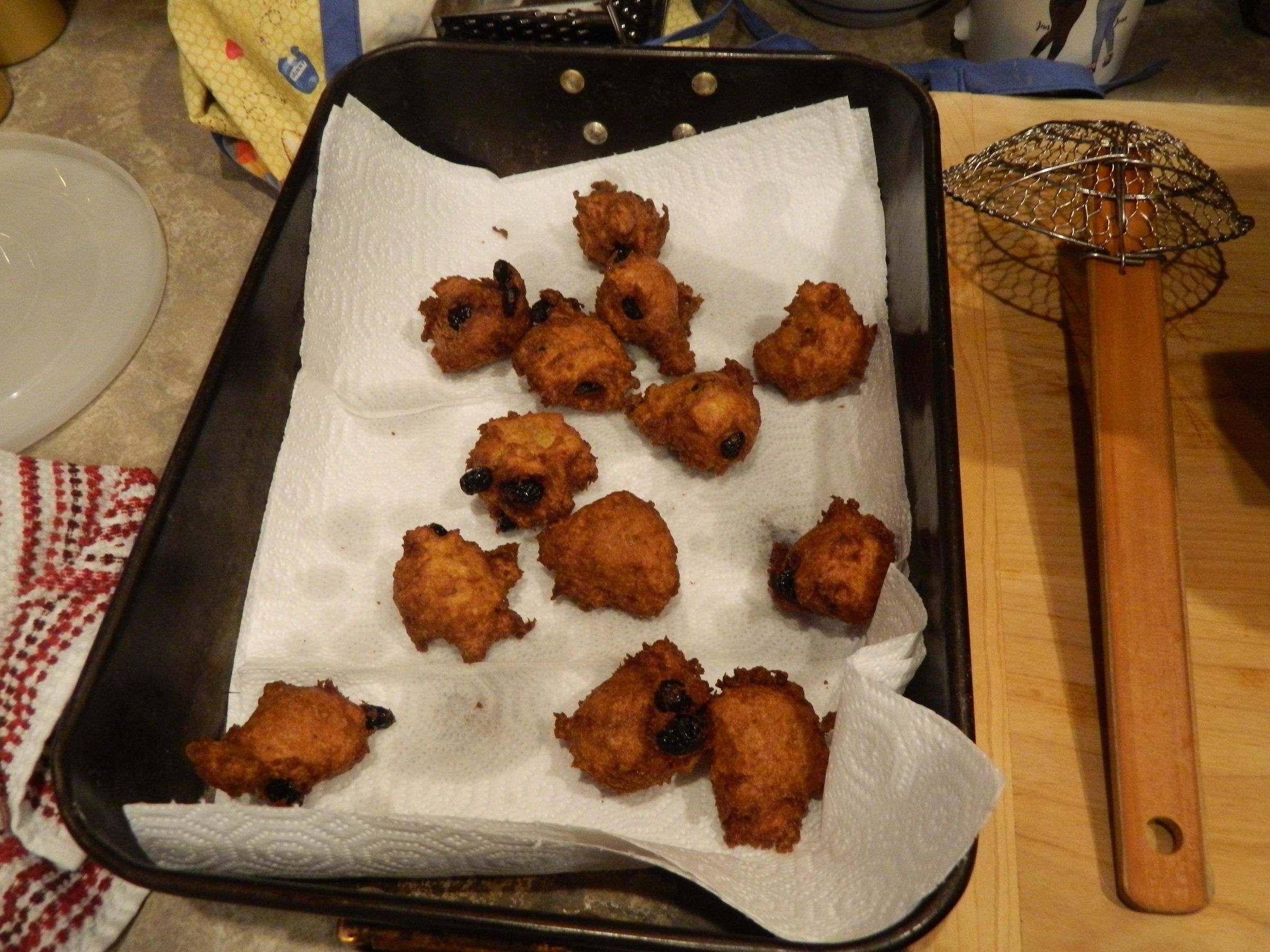 Olie Bollen- a Gluten Free/Dairy Free Dutch Family's Halloween ...