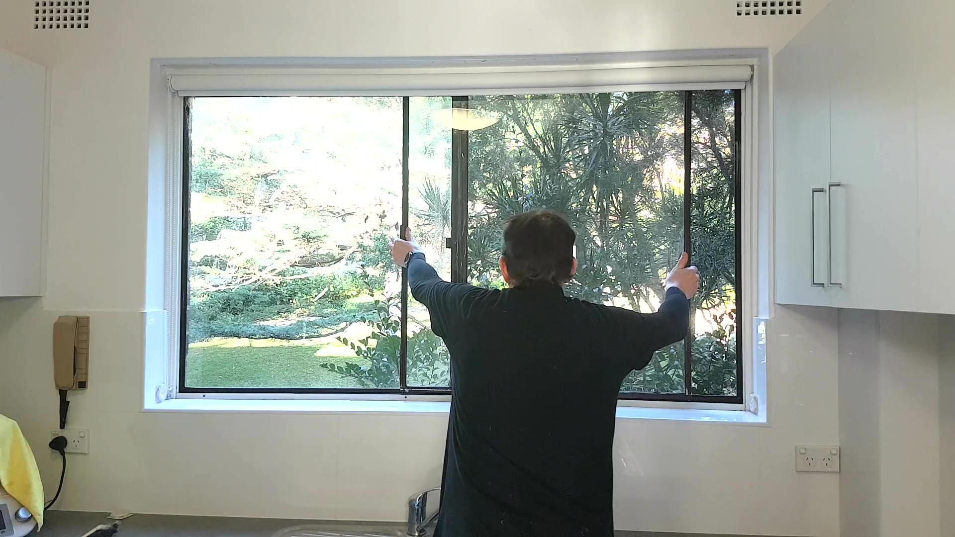 Fixing Sliding Aluminium Windows : 5 Steps (with Pictures) - Instructables