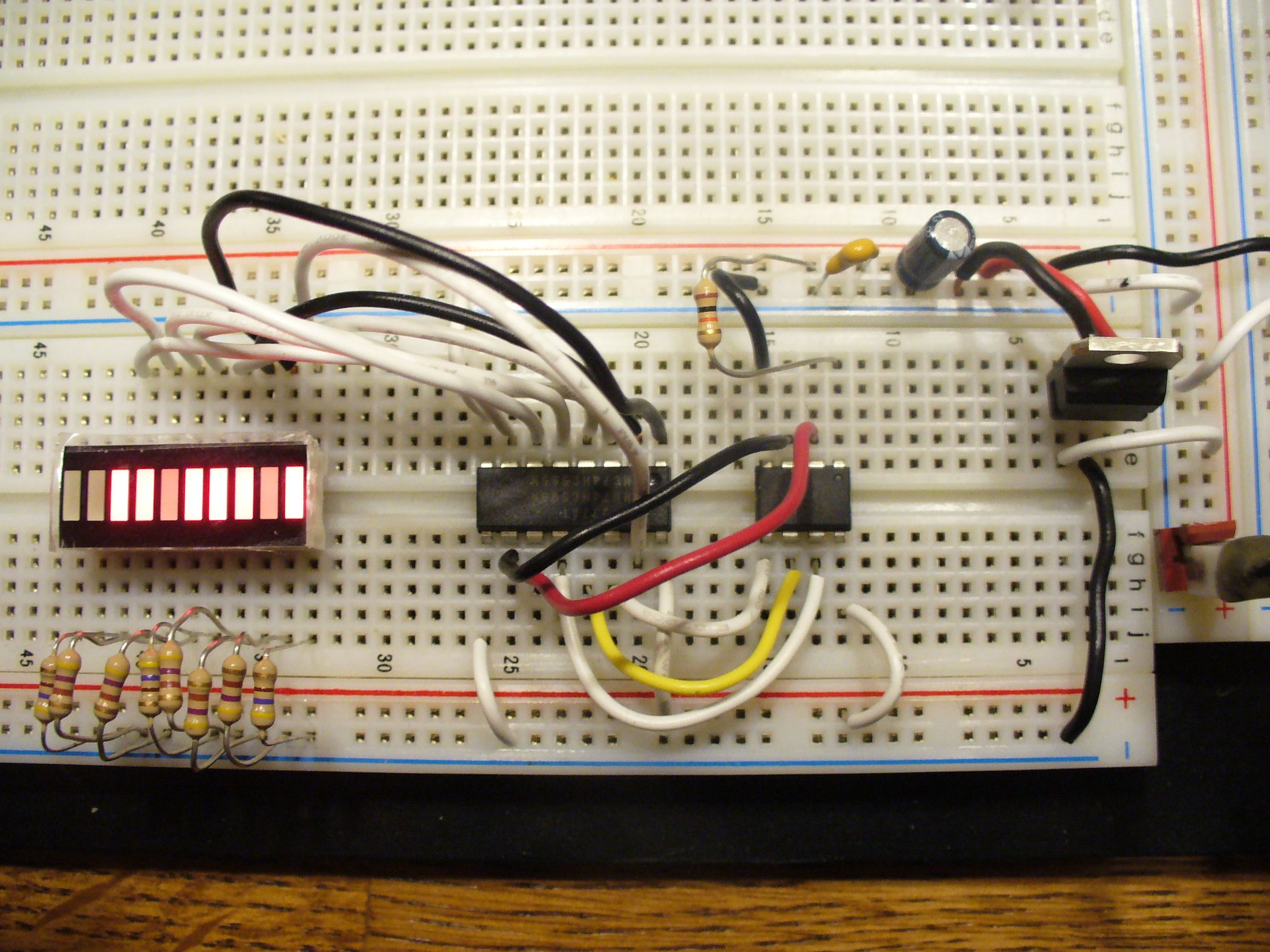 How to Use a 74HC595 Shift Register With a AVR ATtiny13 : 3 Steps - Instructables
