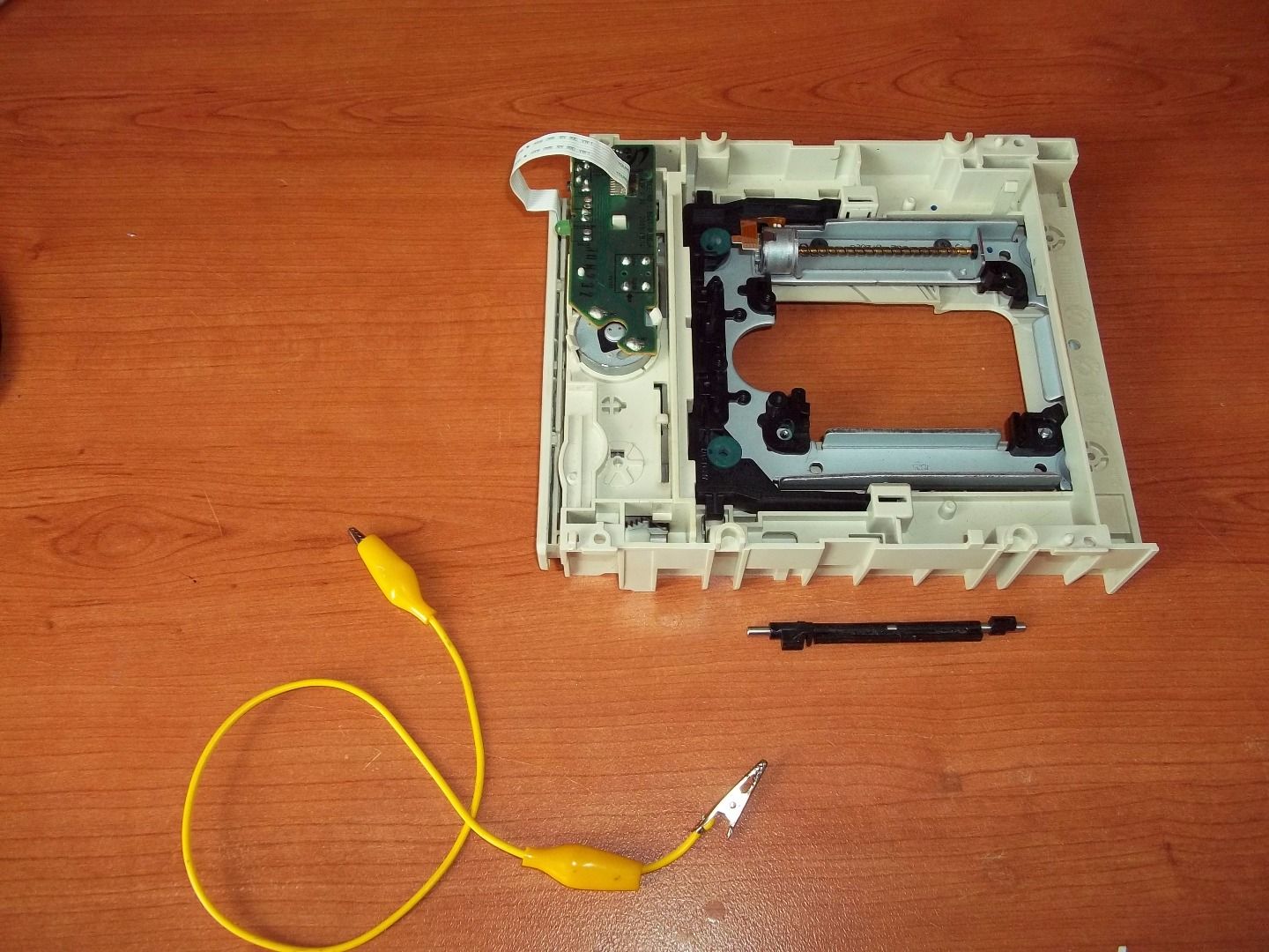 Simple PCB Holder - Instructables