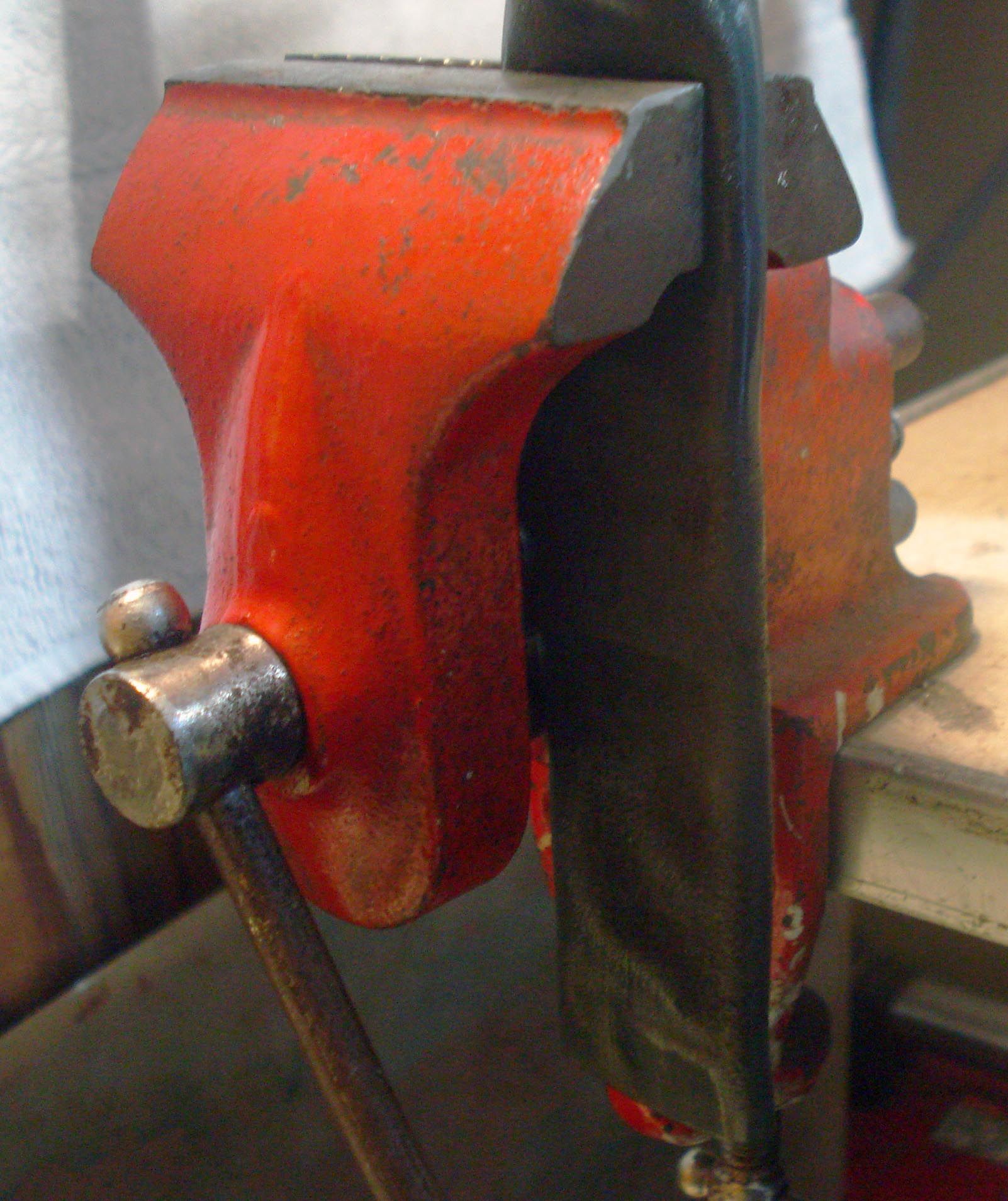 PVC Practice Knives : 10 Steps - Instructables