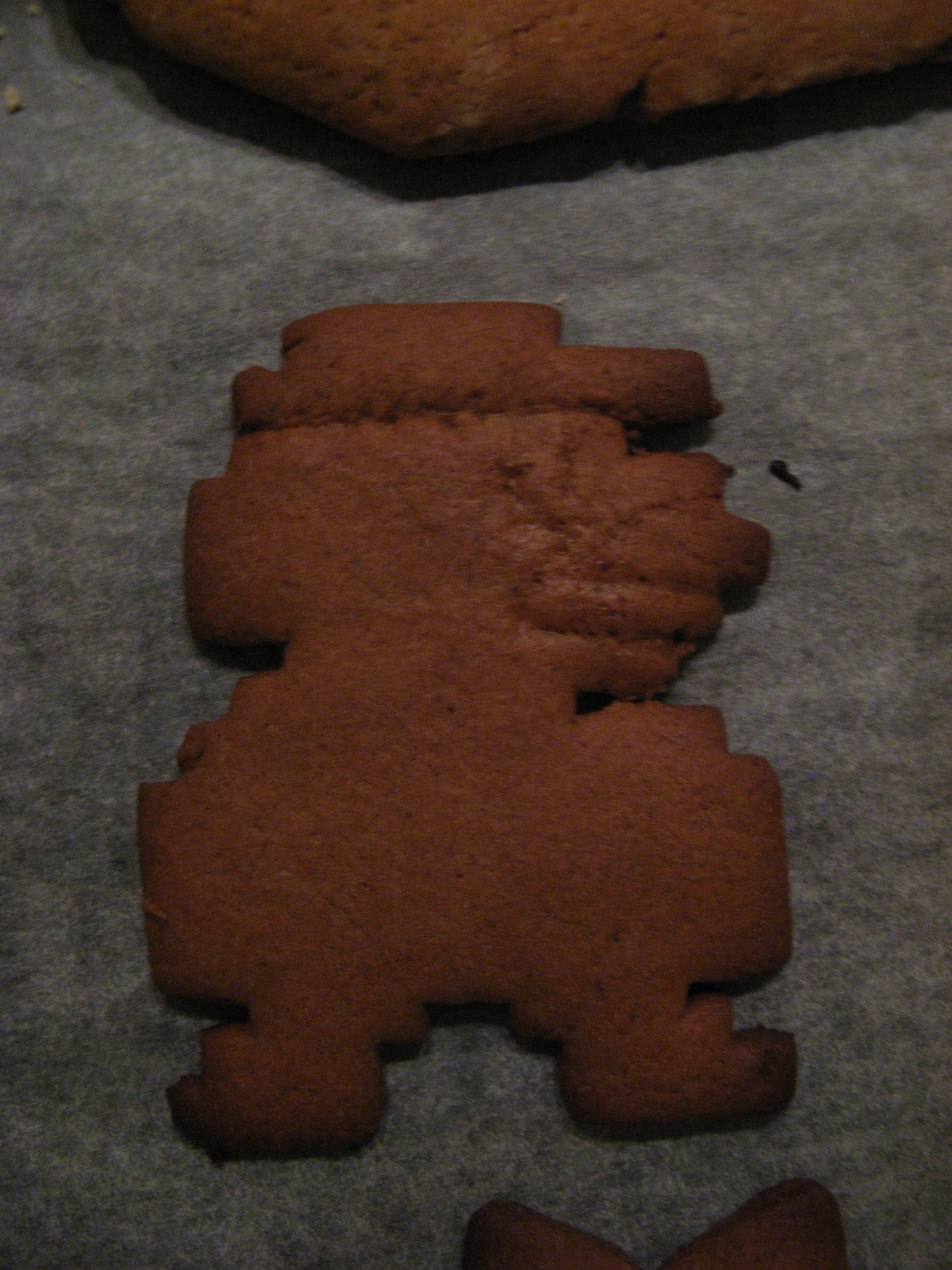Gingerbread Mario : 4 Steps - Instructables