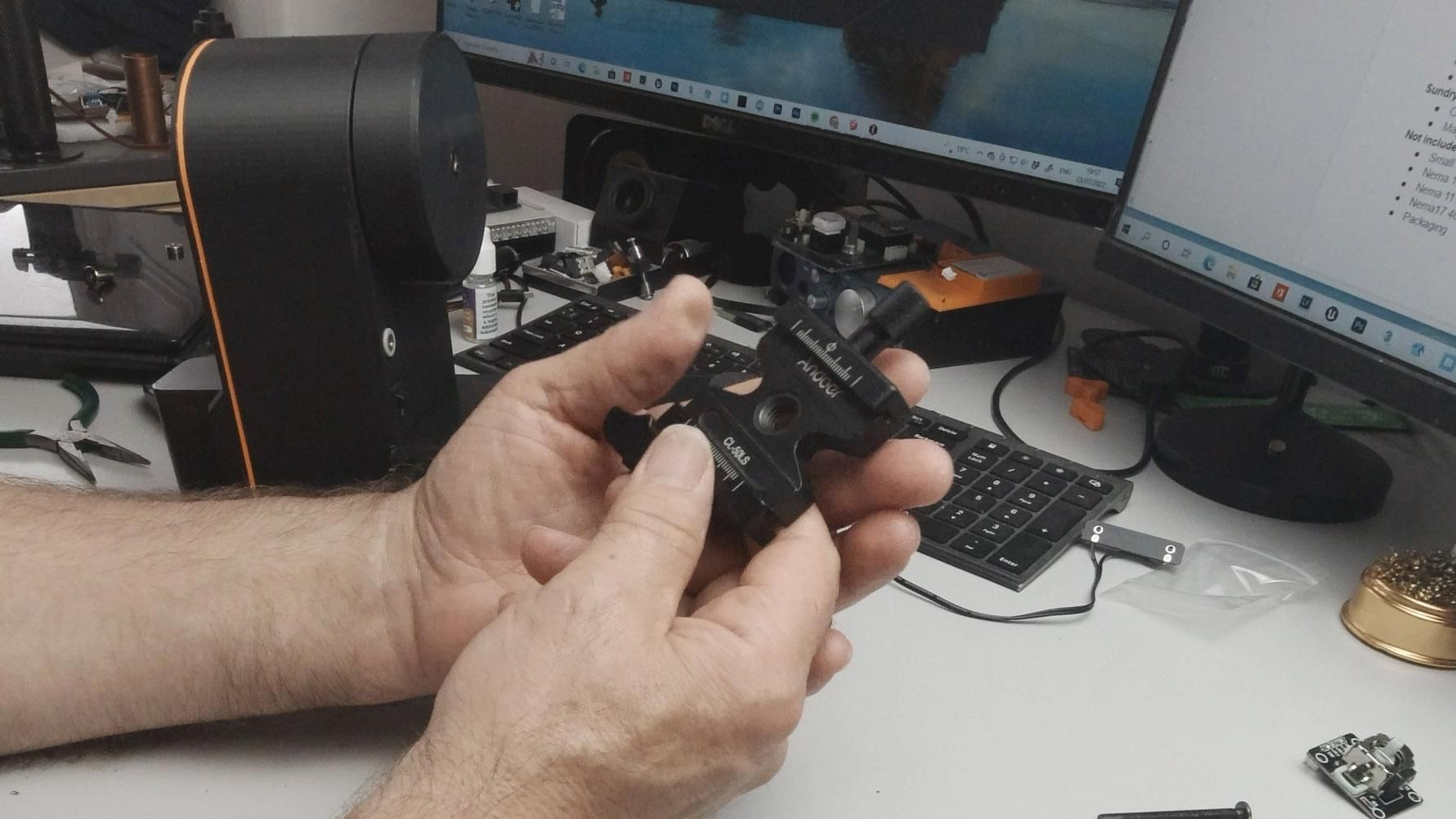 Camera Pan Tilt Head Fully Programable With WIFI PTZ Capability : 26 ...