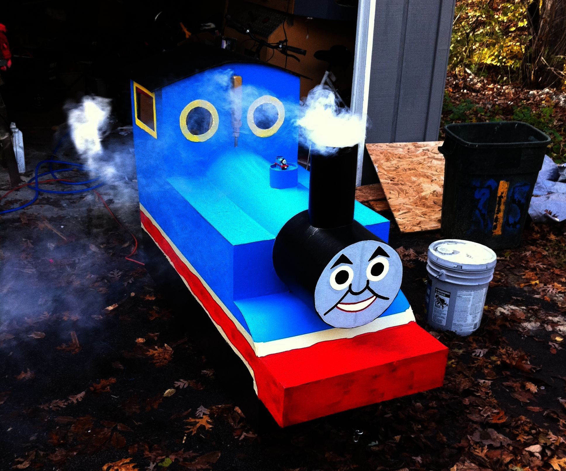 Thomas the Tank Engine Halloween : 4 Steps - Instructables