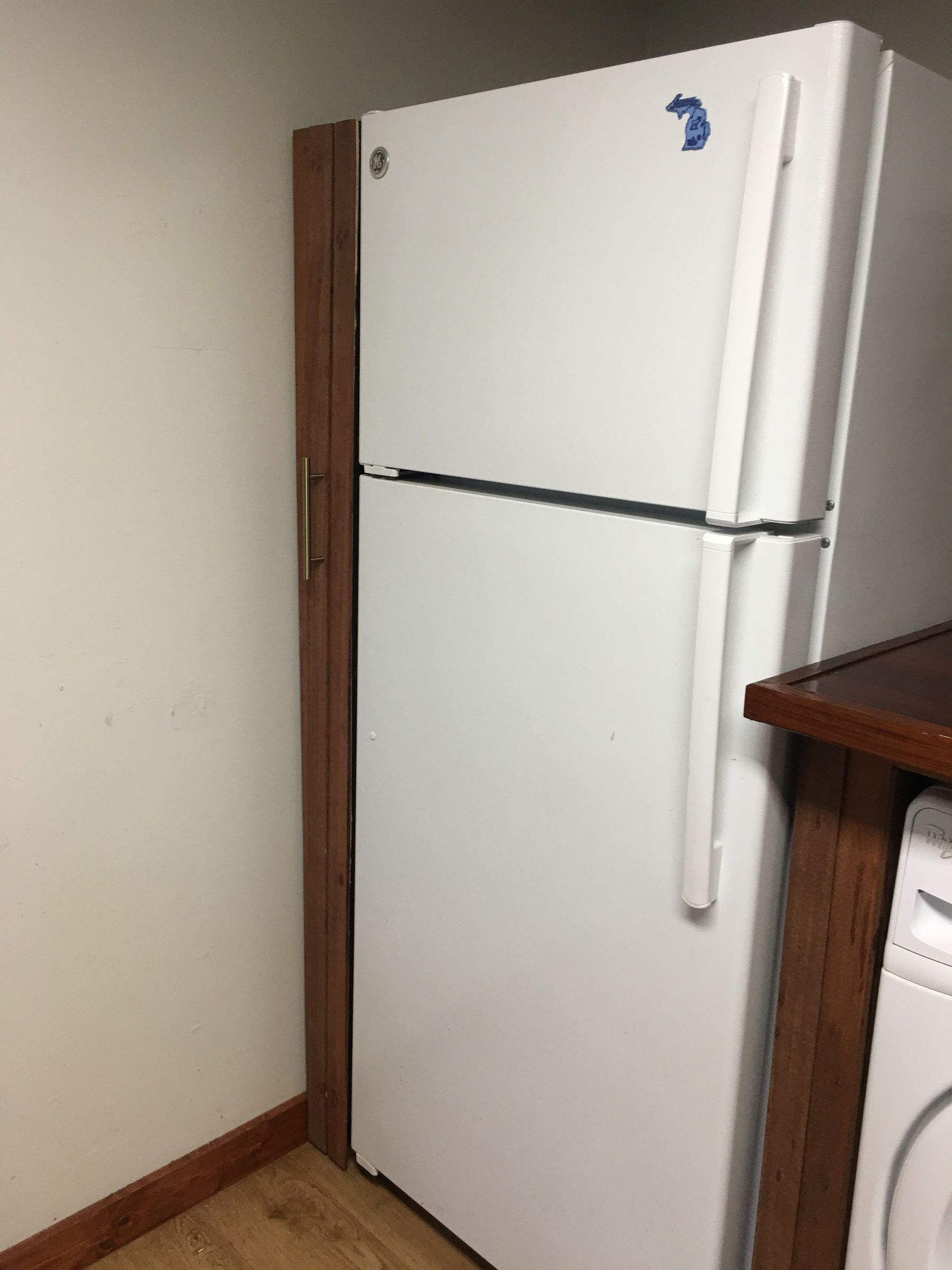 Slide Out Refrigerator Cabinet : 10 Steps (with Pictures) - Instructables