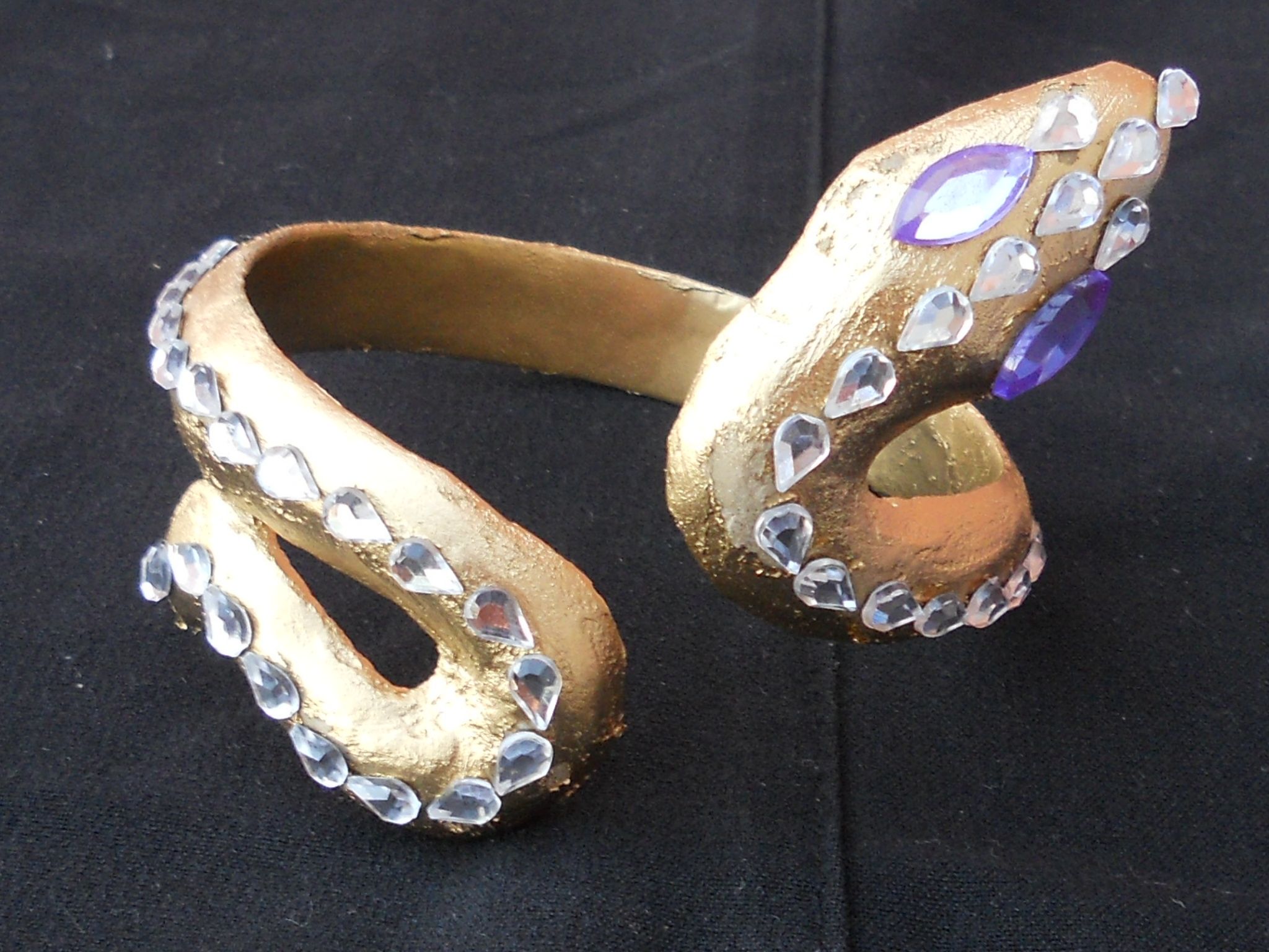 Snake Bracelet : 9 Steps (with Pictures) - Instructables