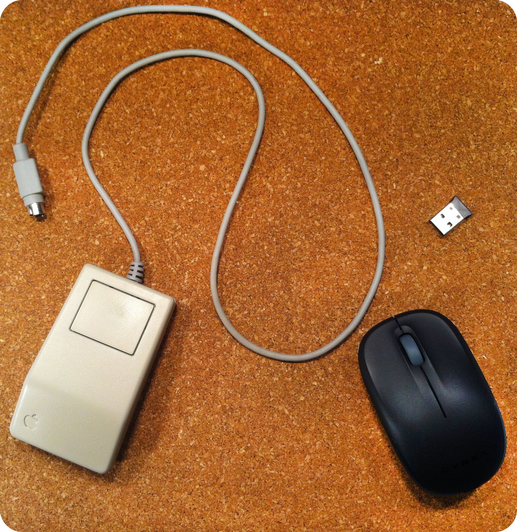 Retro Wireless Apple Mouse : 7 Steps (with Pictures) - Instructables