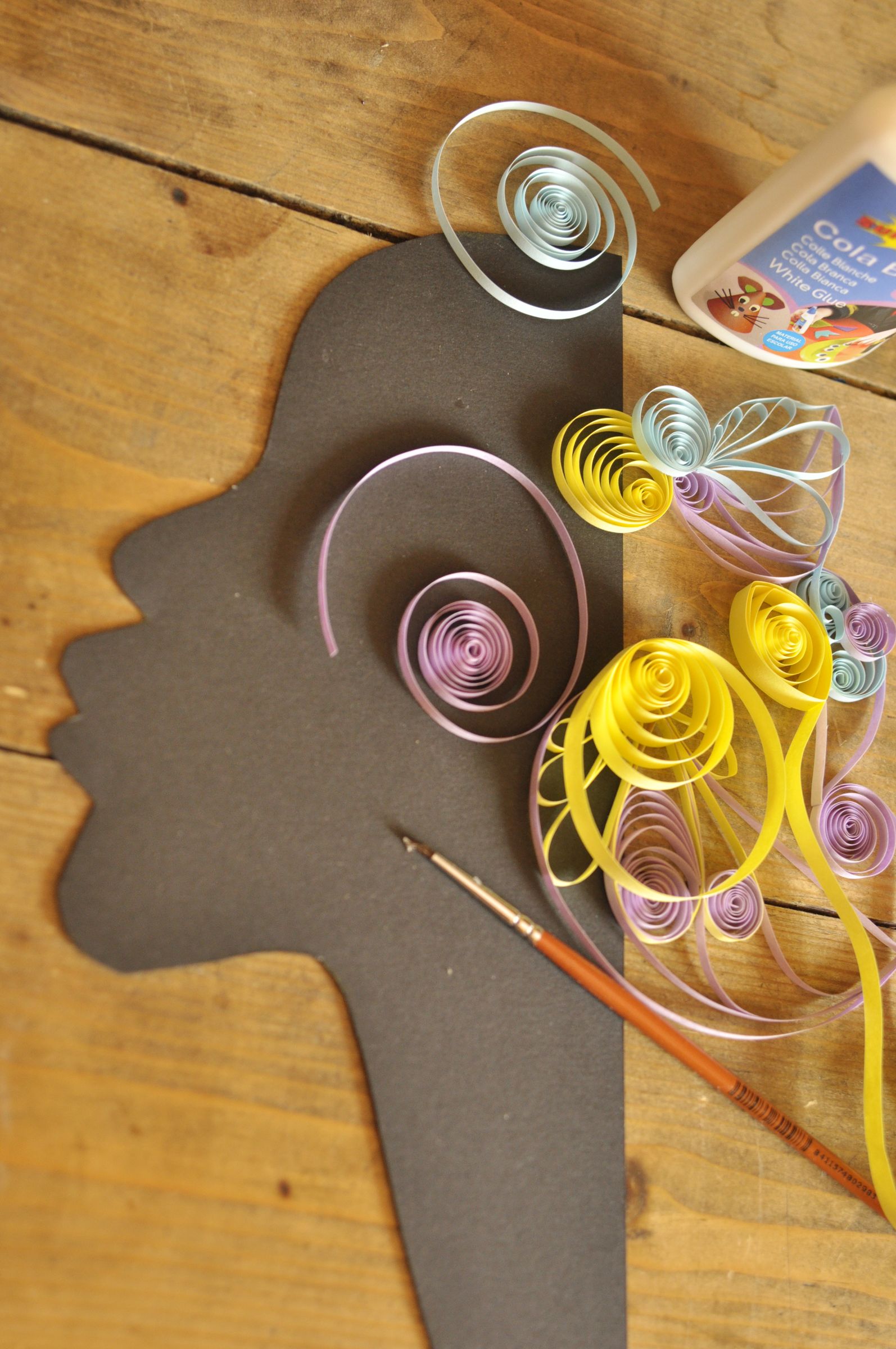 Flowering Head_quilled Paper Decoration : 4 Steps (with Pictures ...