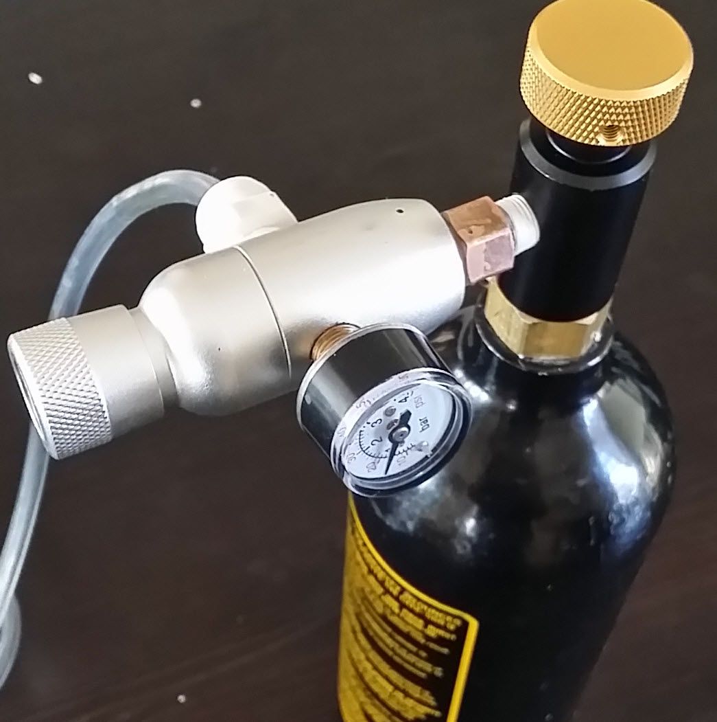 Mini CO2 Tank for Dispensing Beer : 4 Steps (with Pictures) - Instructables