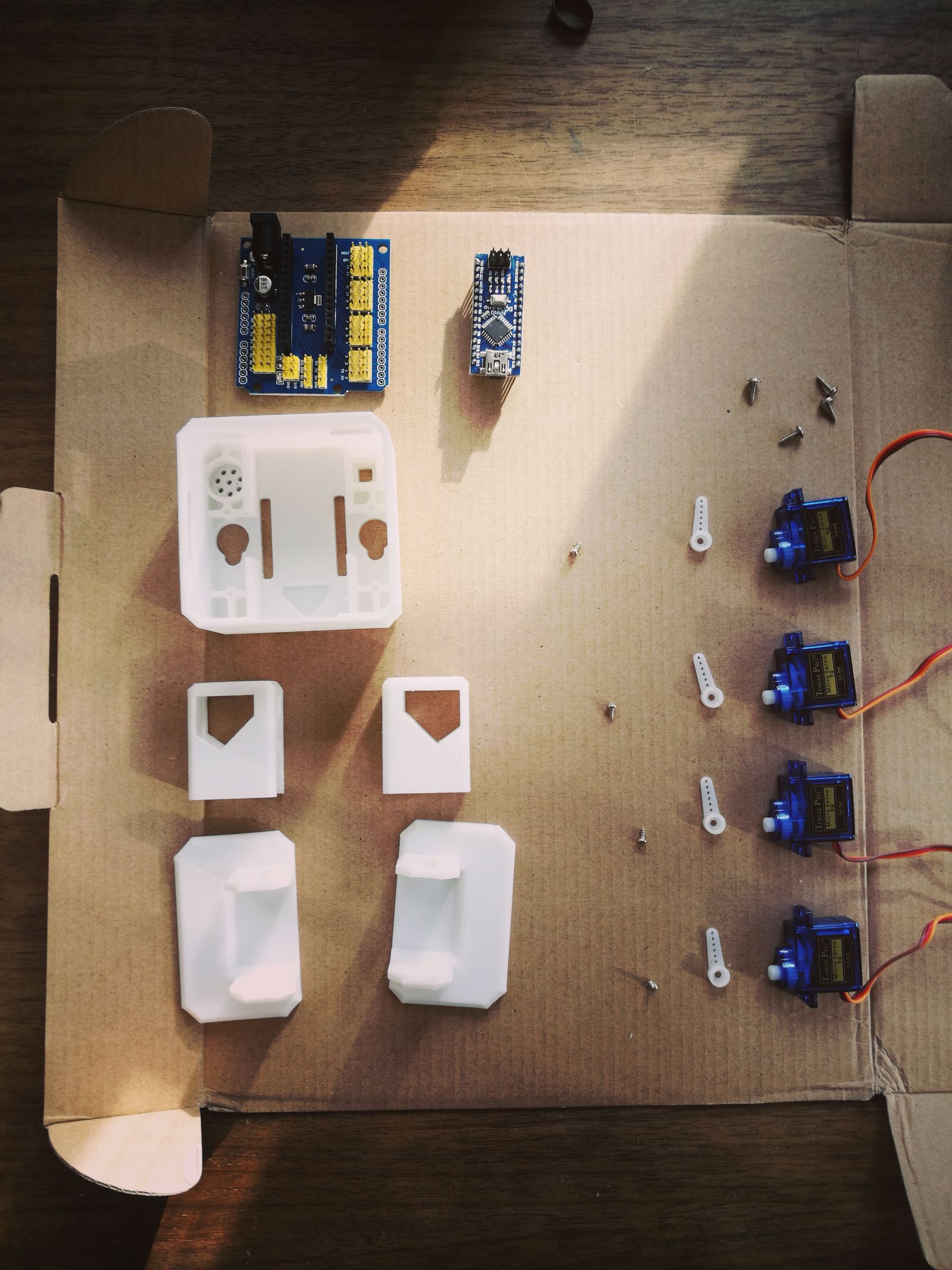 DIY Cardboard Dancing Robot : 9 Steps (with Pictures) - Instructables