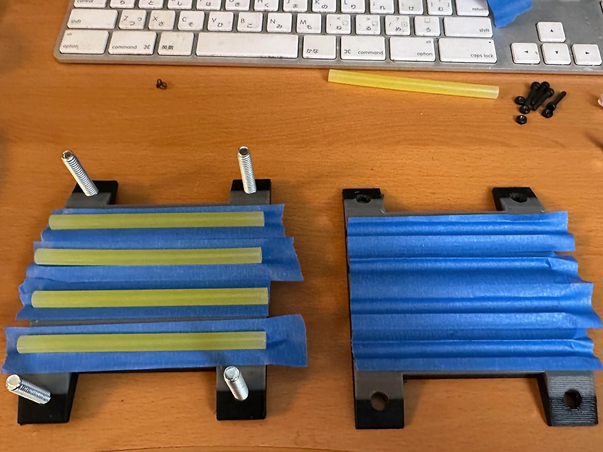 A Simple Way to Mold a Fluorescent Glue Sticks or Crayon Using Fusion ...