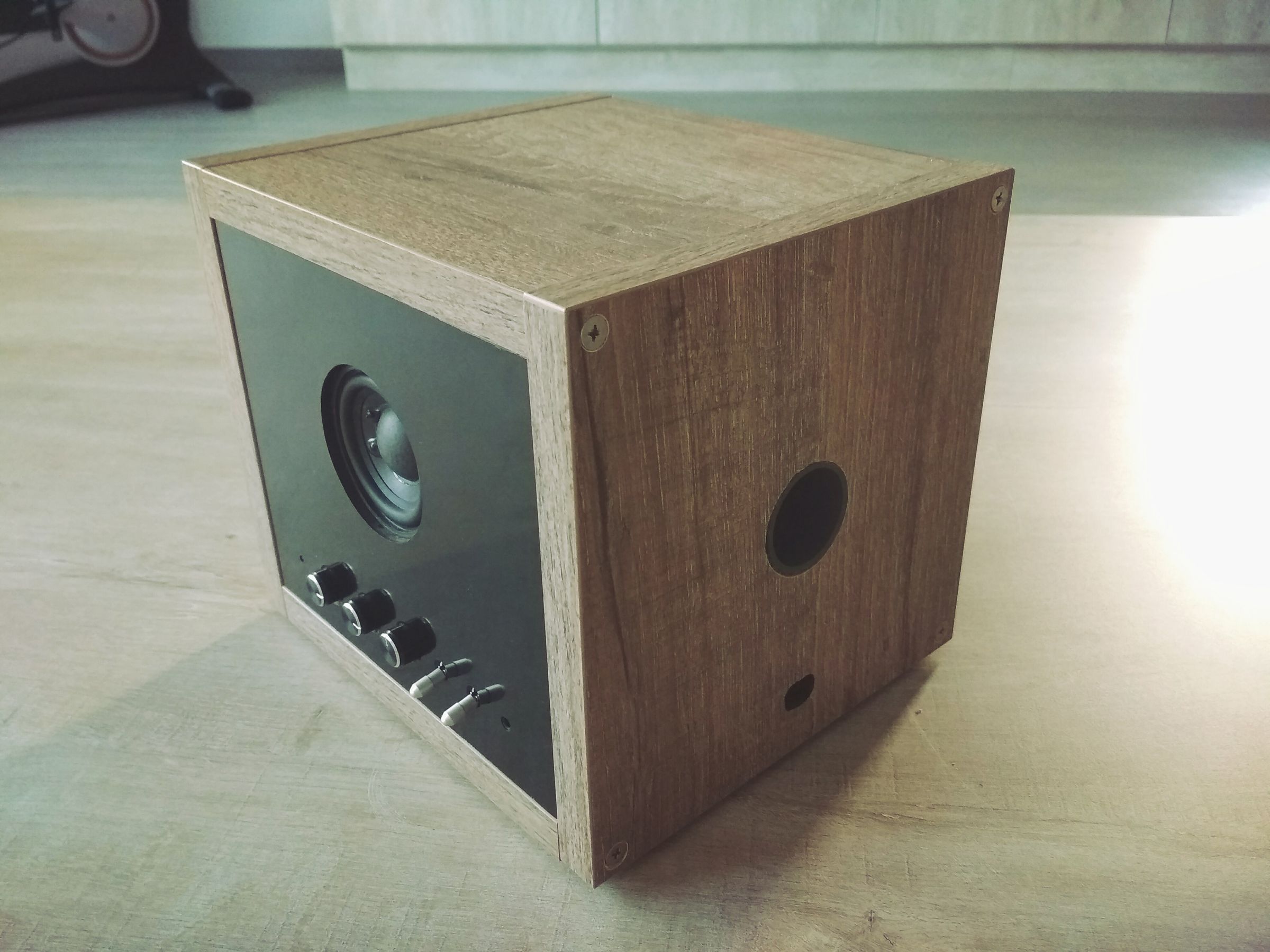 Easy Bluetooth Subwoofer Speaker (80W) : 4 Steps (with Pictures ...