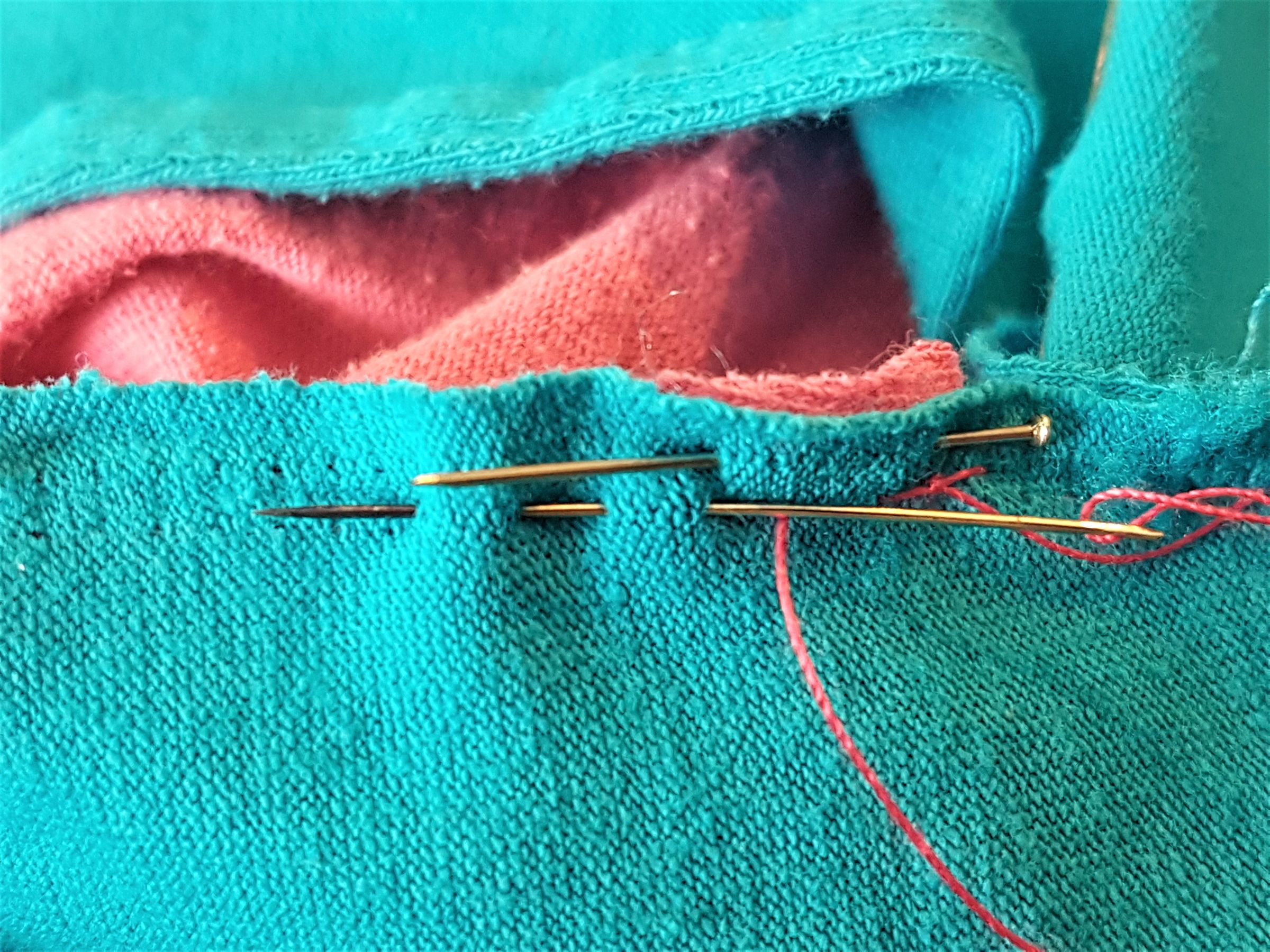 Hand Sew a Pocket Into a Dress : 7 Steps (with Pictures) - Instructables
