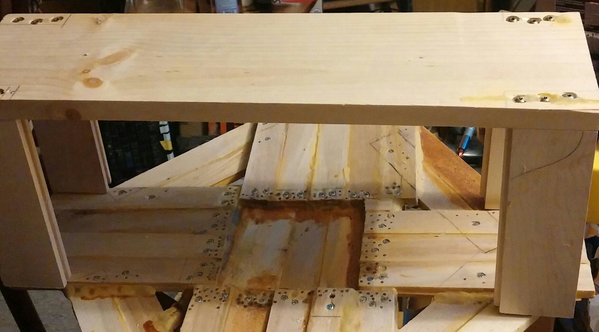 Portable Wood Shelf - Instructables