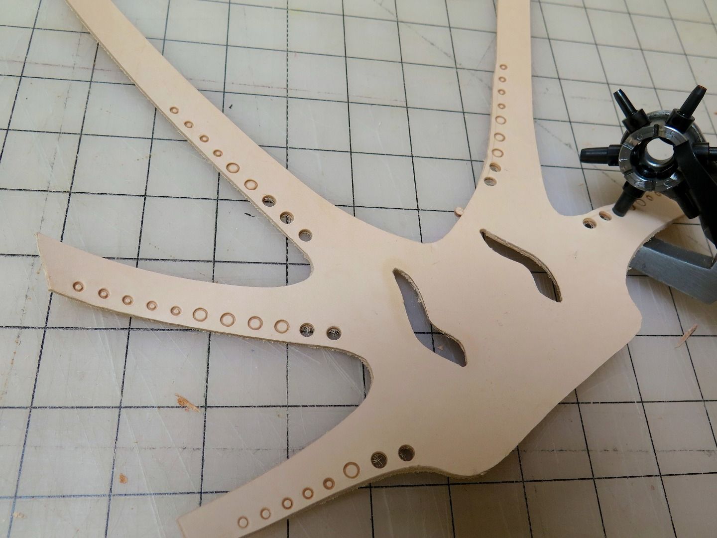 Leather Octopus Sandals : 28 Steps (with Pictures) - Instructables