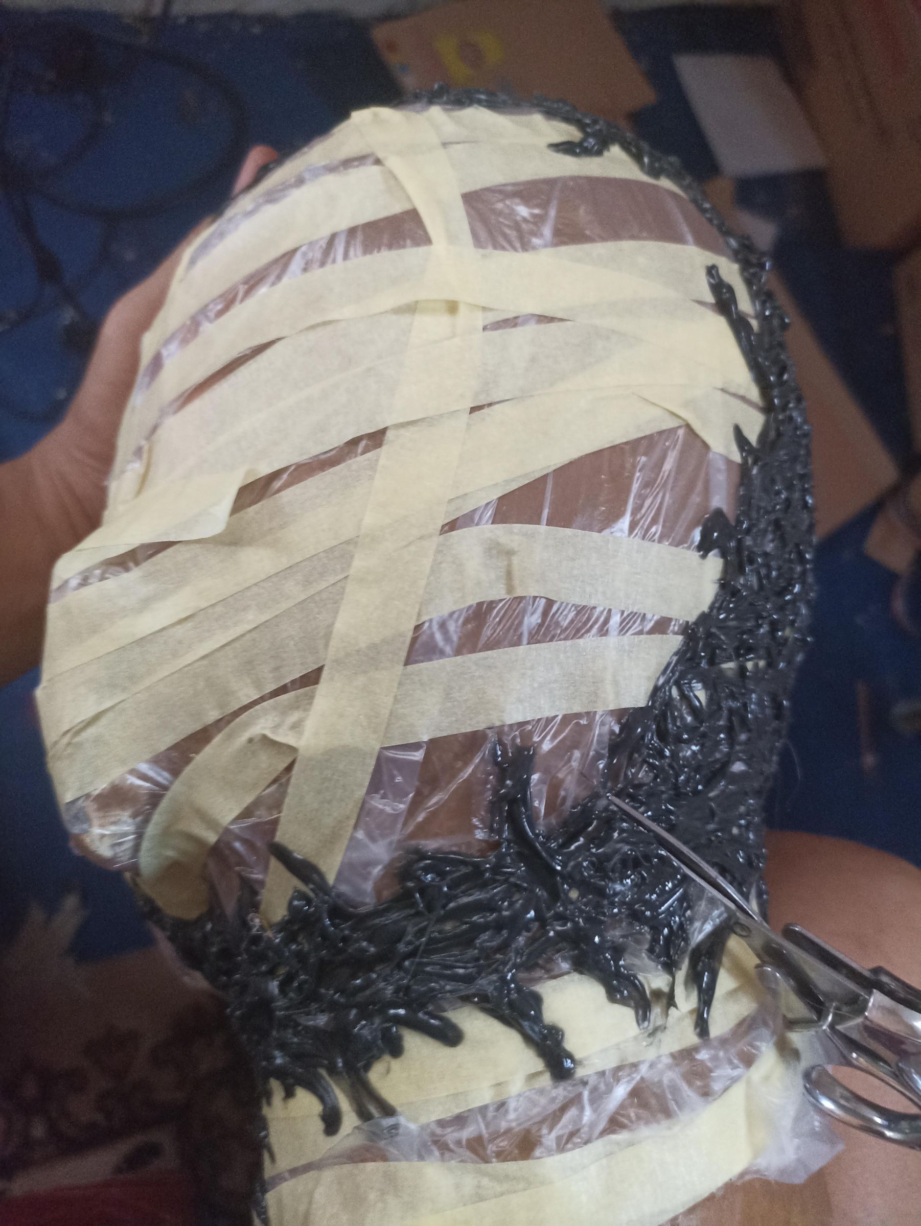 Making Venom Ruber Mask Made From Hot Glue : 8 Steps (with Pictures ...