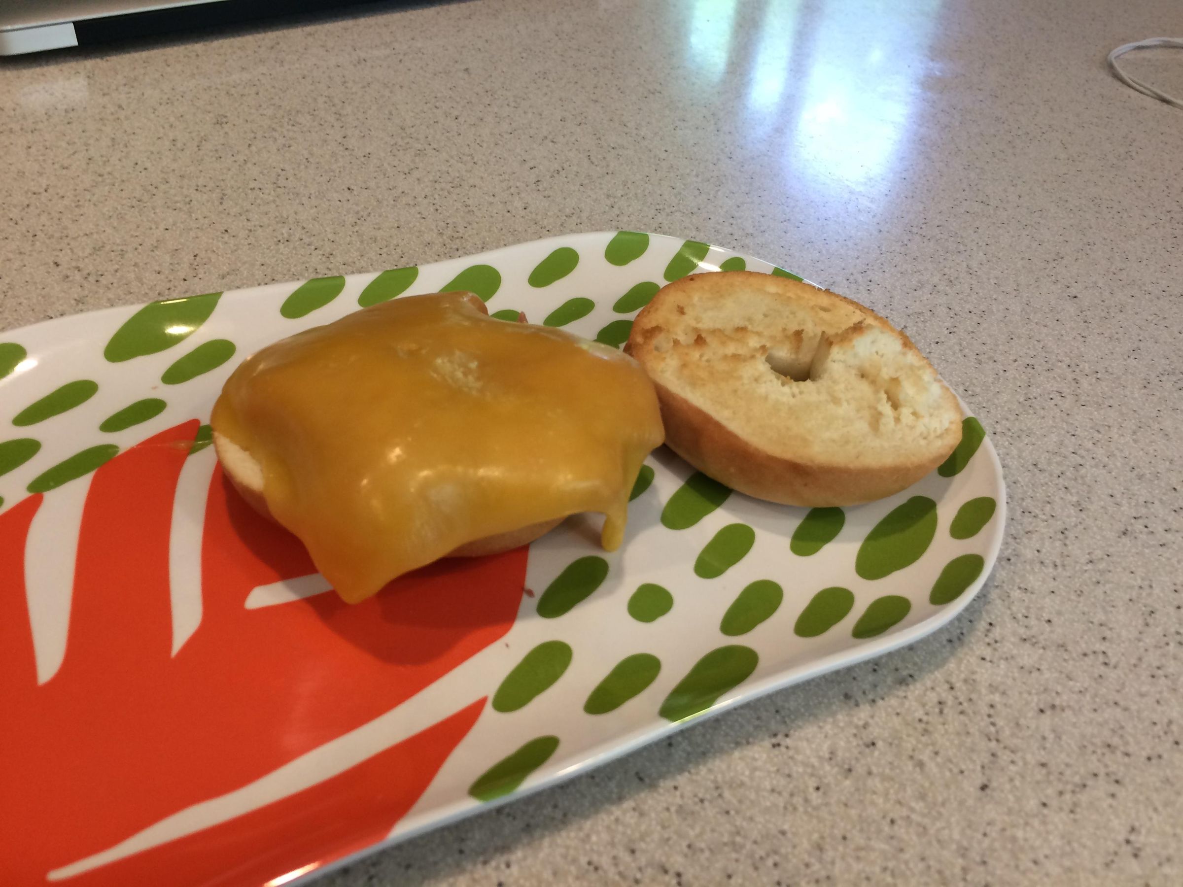 Best Toasted Mini Bagel Sandwich : 4 Steps - Instructables