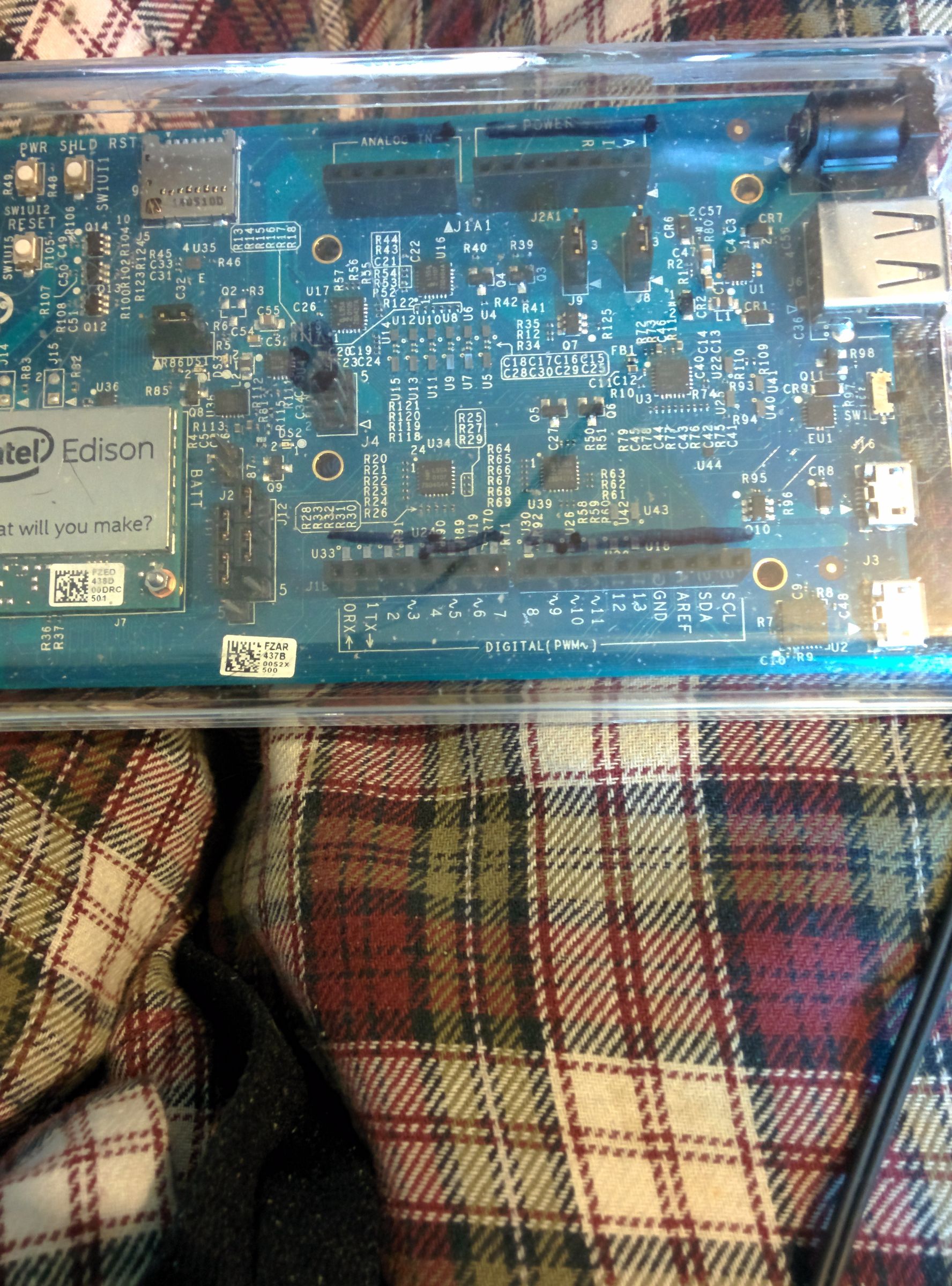 Intel Edison Case : 4 Steps - Instructables