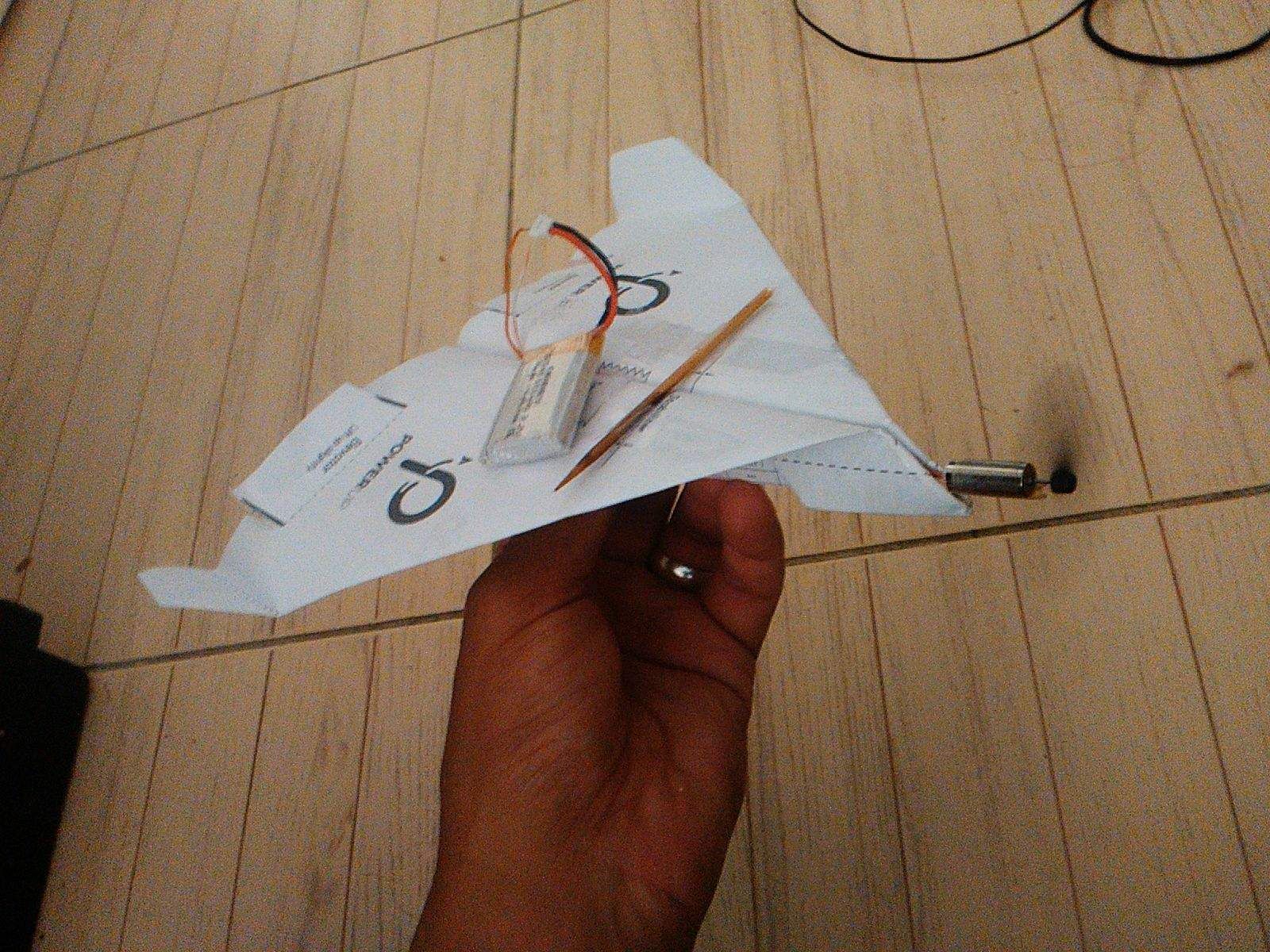 Successful Motorized Paper Plane : 4 Steps (with Pictures) - Instructables