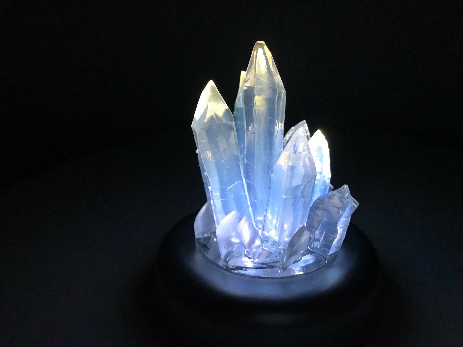 Simple HOT GLUE Crystal Sculpture With Light! :-) : 5 Steps (with ...