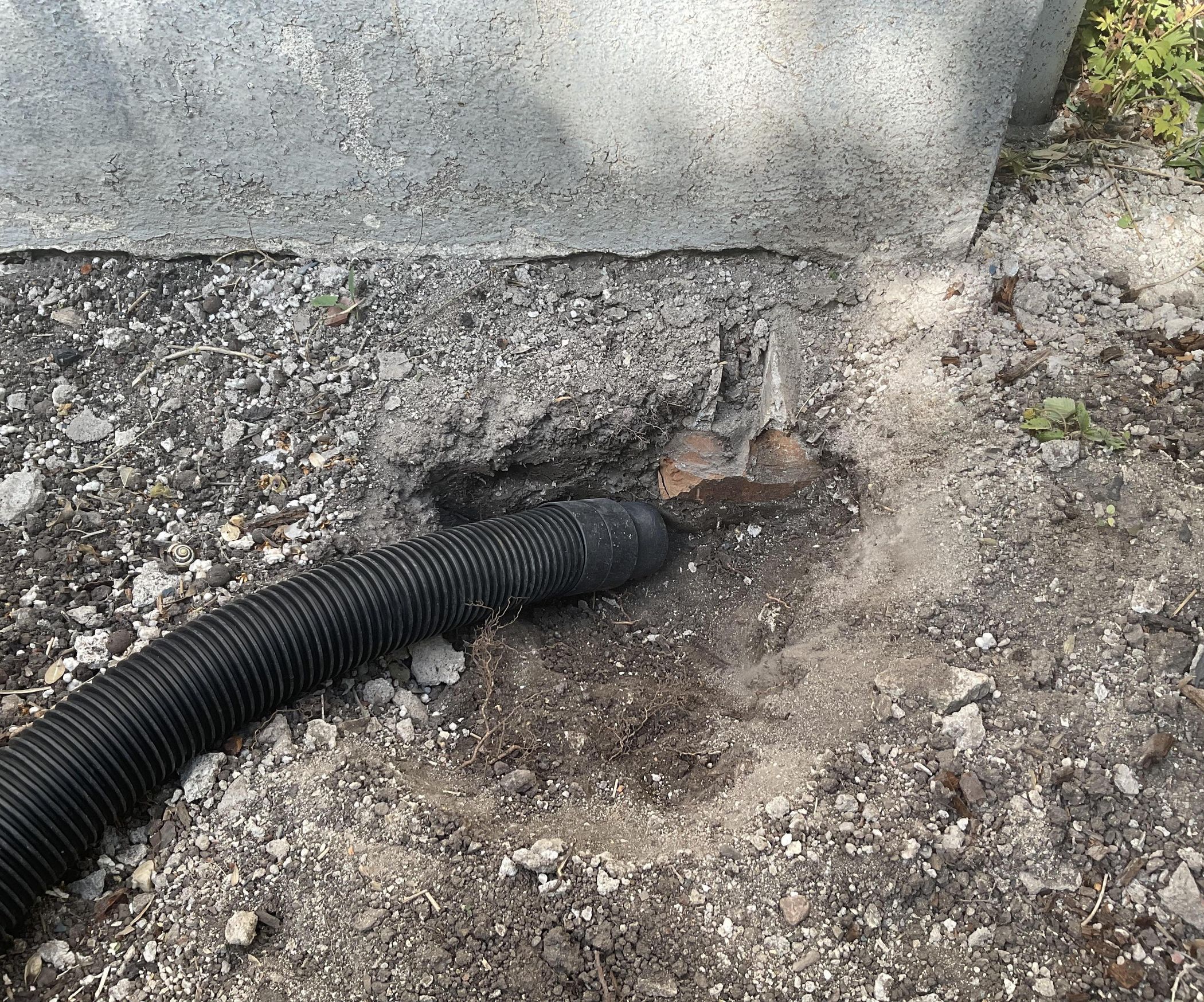 Vacuum Digging : 4 Steps - Instructables