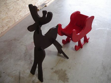 How-To: Build a Holiday Reindeer and Sleigh for $15 : 19 Steps (with ...