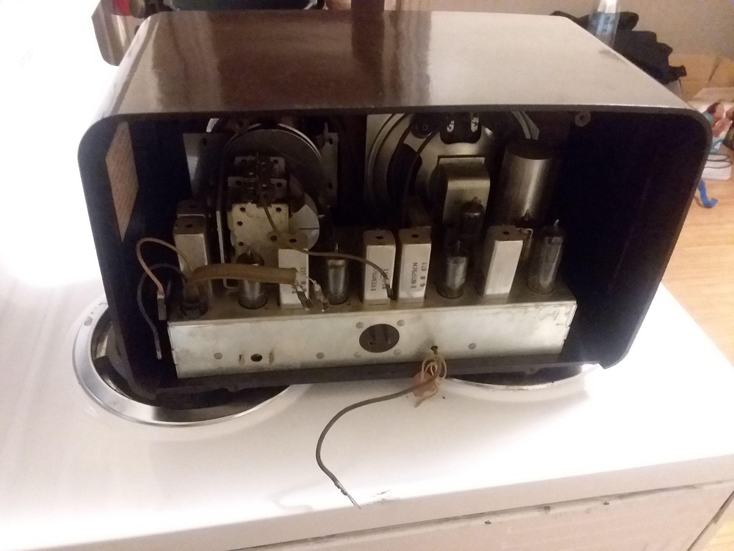 Vintage Radio Bluetooth Mod With Original Speaker : 5 Steps (with ...