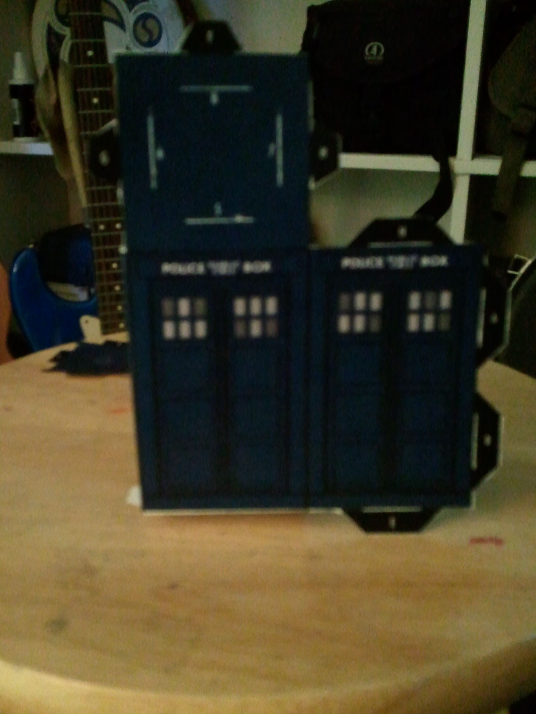 Papercraft TARDIS With Working Light : 10 Steps (with Pictures ...