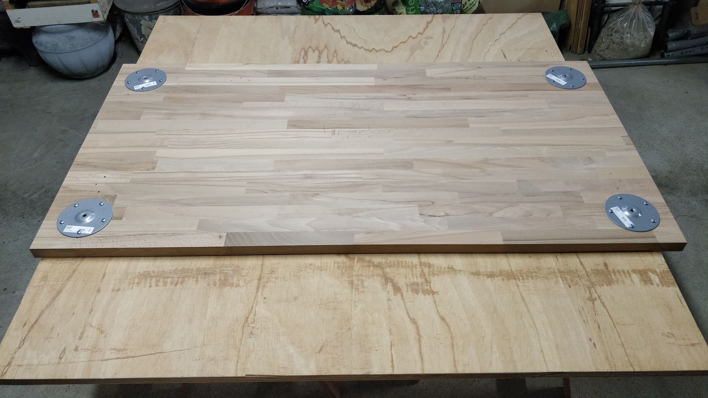 Desk With Built-in Computer and Laptop Height Stand : 10 Steps (with ...