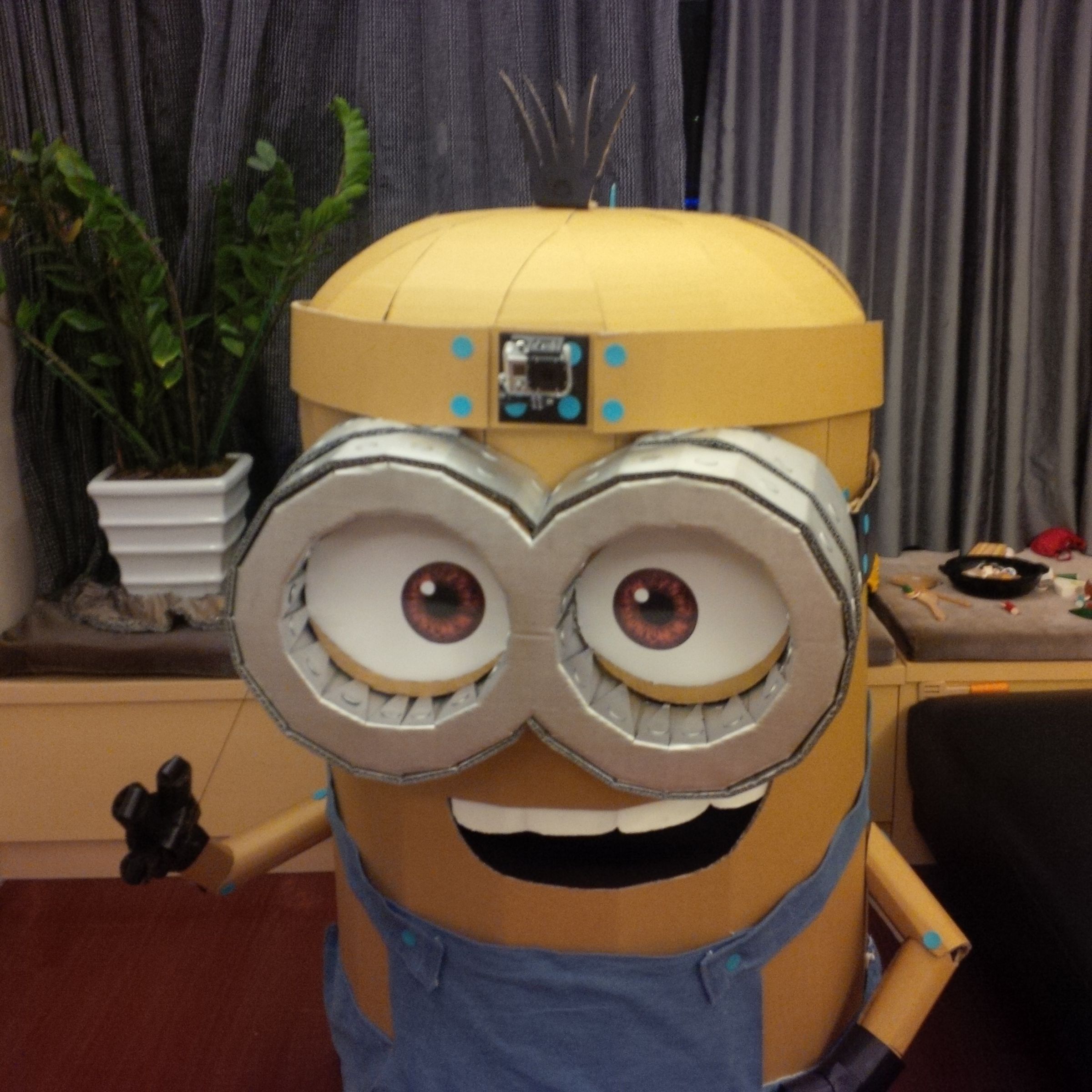 Cardboard Minion Halloween Costume (with Pictures) - Instructables