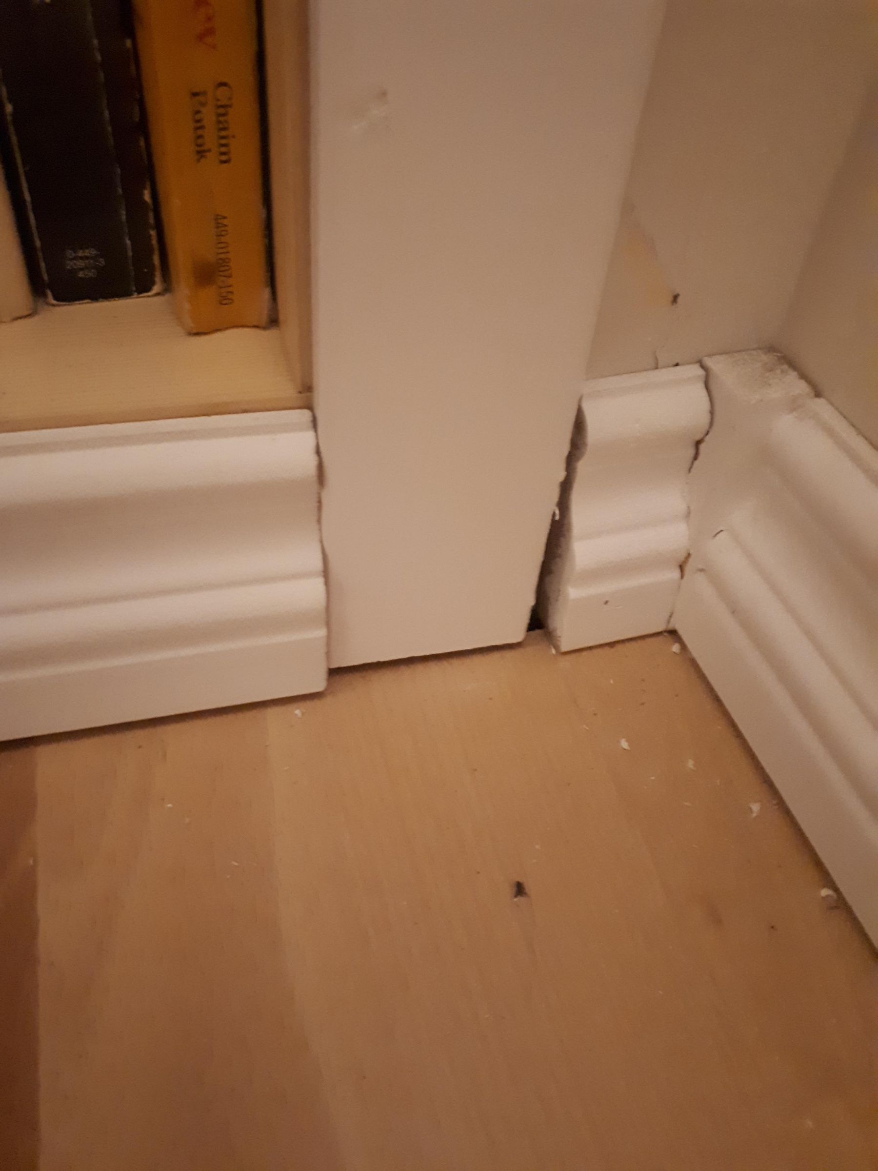 Secret Room Behind Bookshelf : 12 Steps (with Pictures) - Instructables